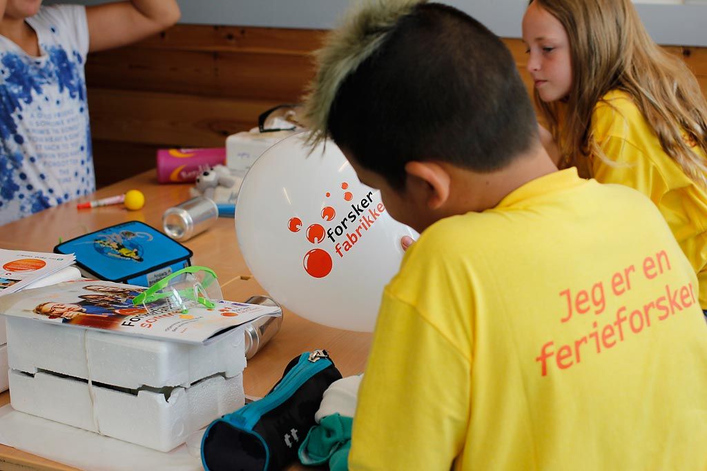 Gøyare enn vanleg skule - Midtsiden