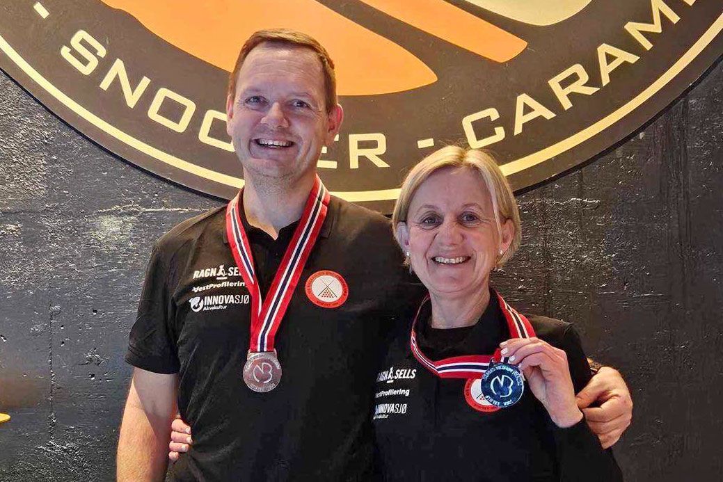 I par med kona Mona: Bernt Olav tok sin første NM-medalje - Midtsiden