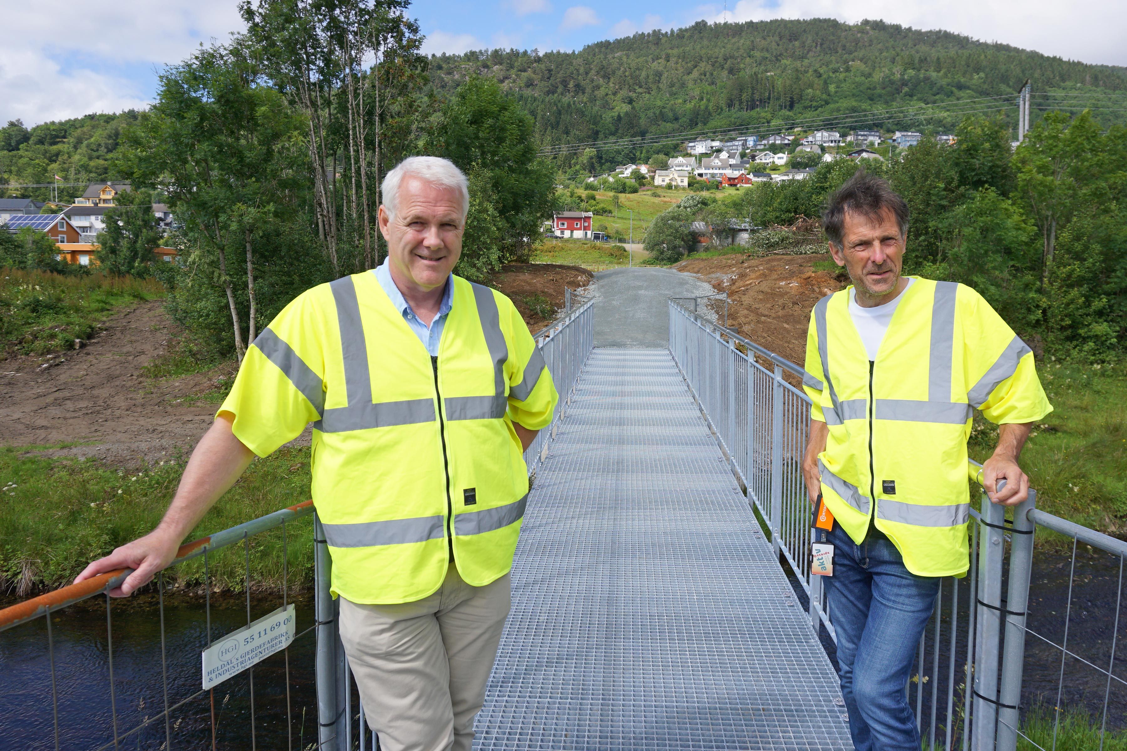 Hauge-Valla: Bygde 1 km ny gangveg før ferien - Midtsiden