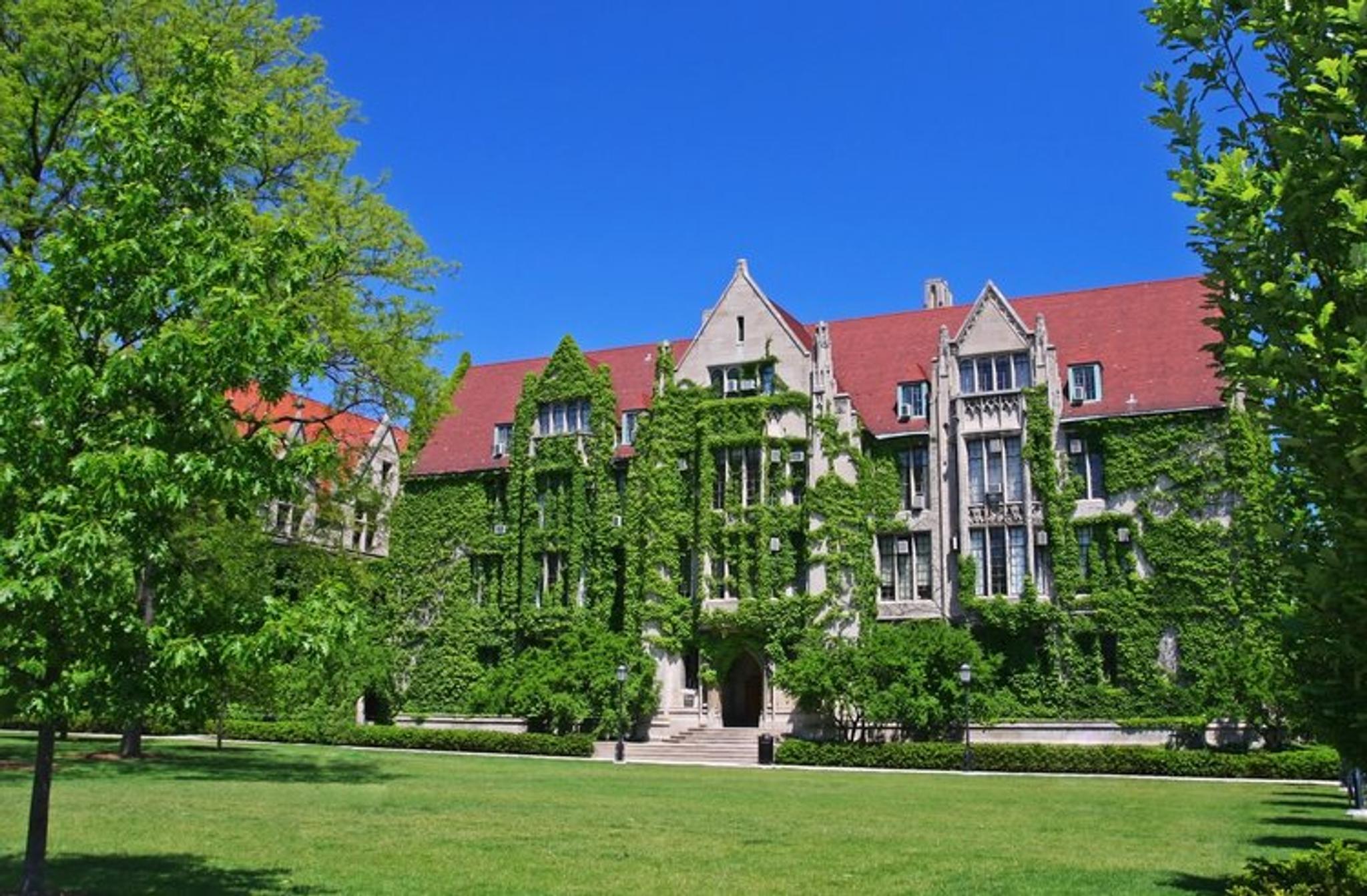 UChicago Booth Deferred MBA: Deadlines, Acceptance Rate, & How to Get ...