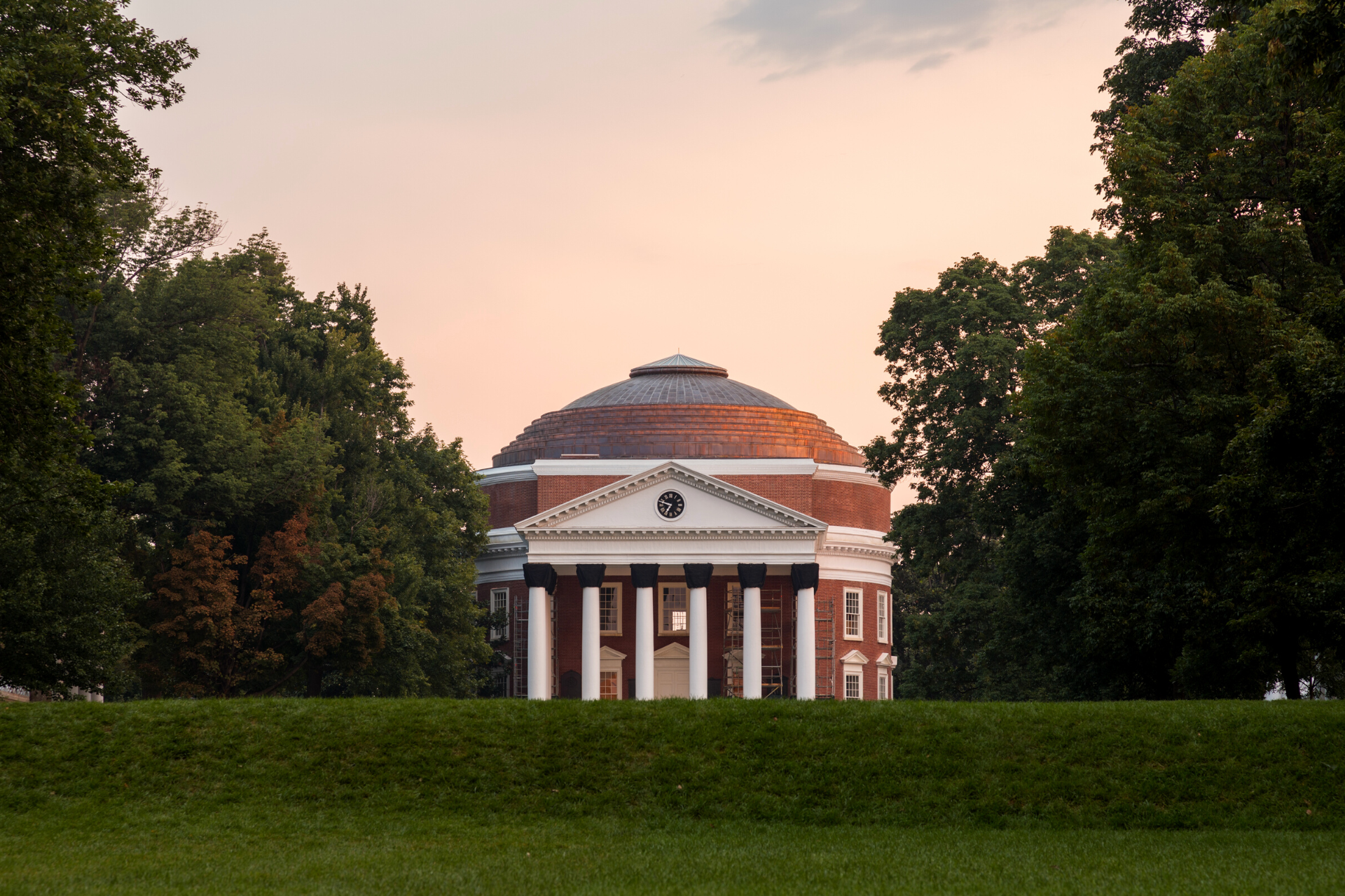 The Top 10 Law Schools for Criminal Law | Leland