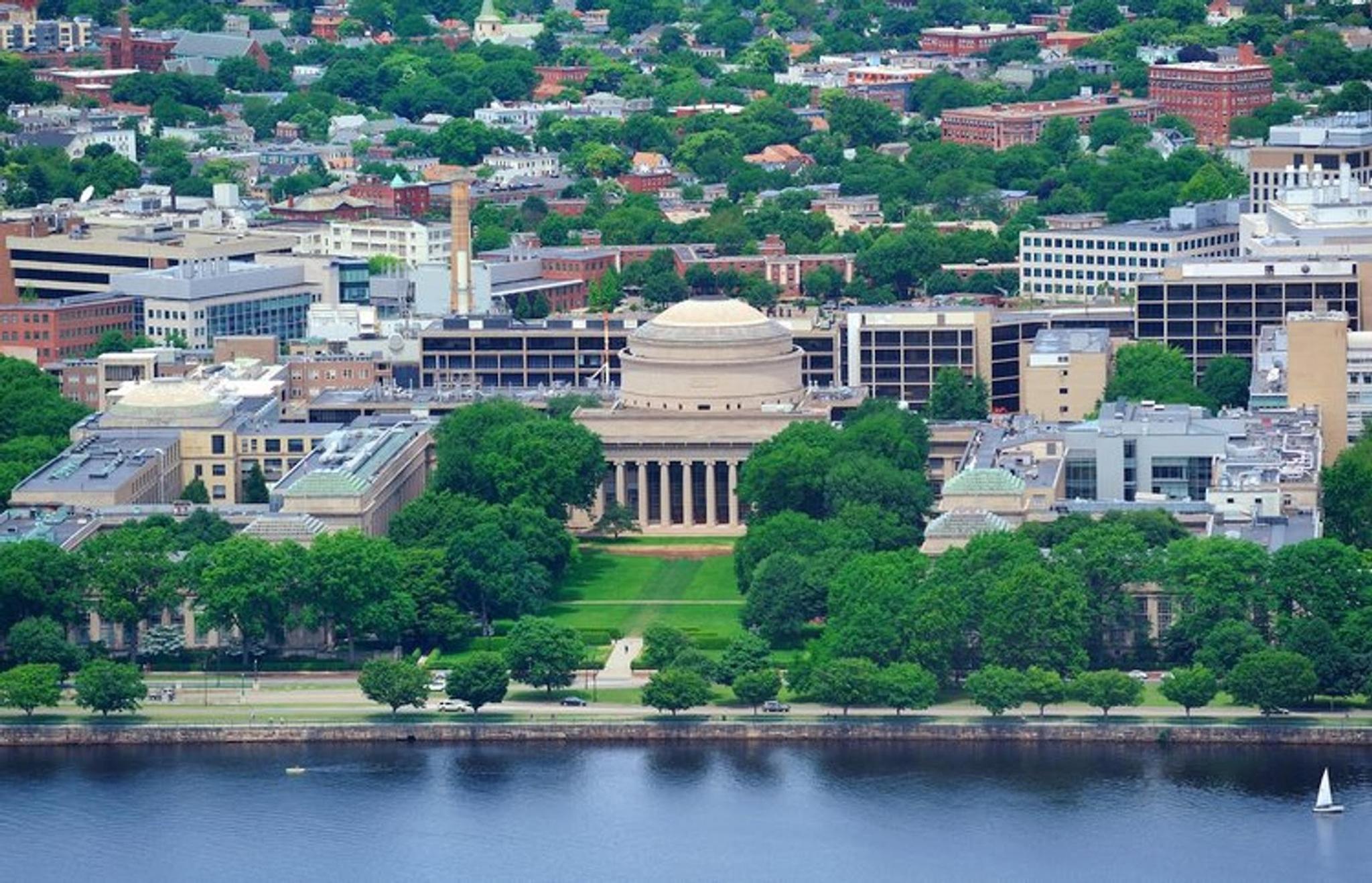 MIT Sloan MBA: Acceptance Rate, Deadlines, Cost, Requirements ...