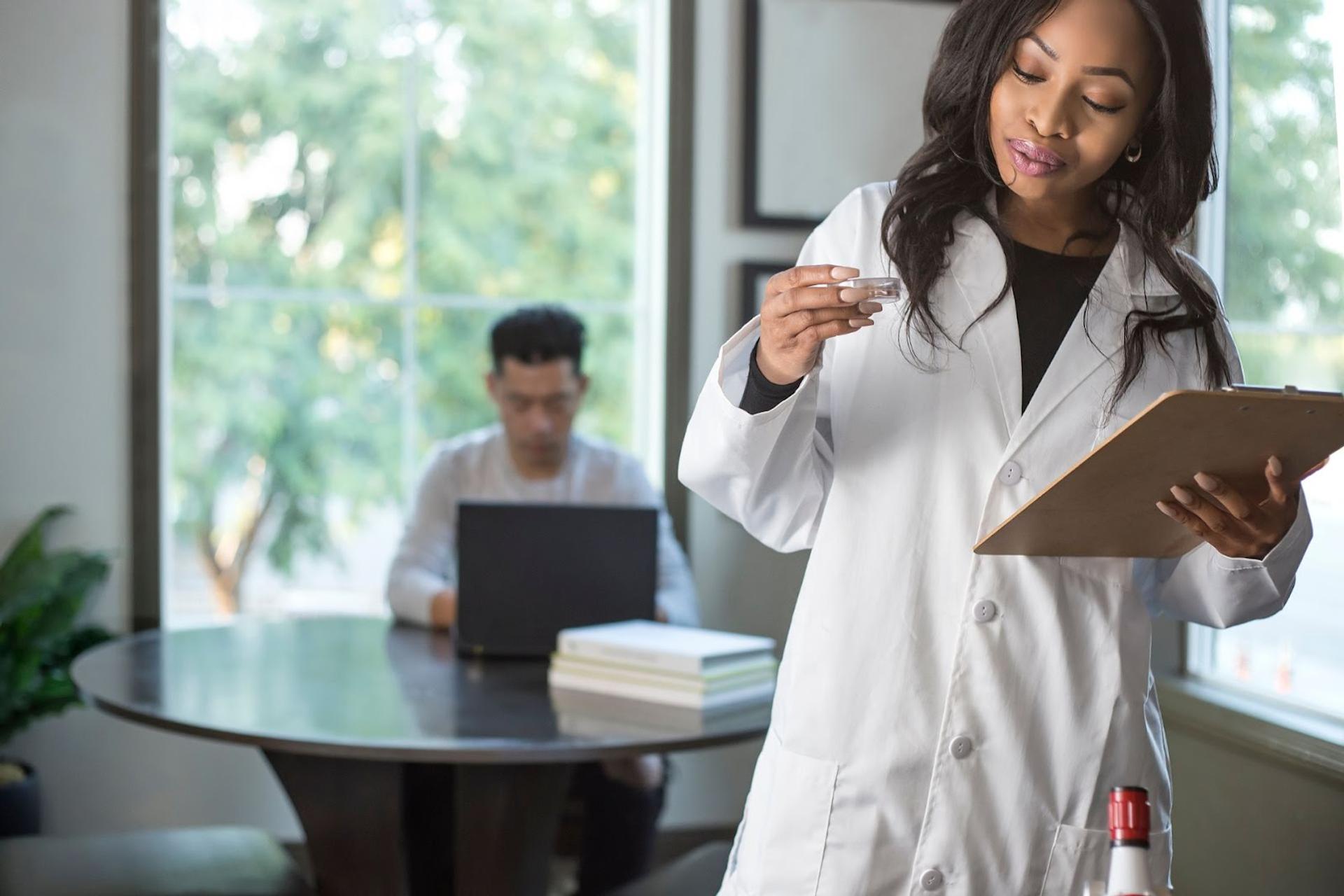 AACOMAS Application Timeline (2025-2026): Key Dates and Tips | Leland