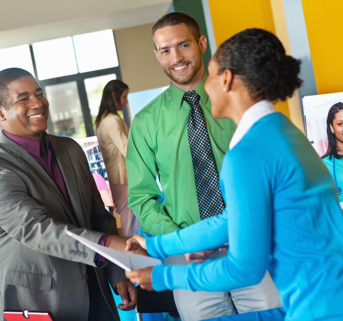 25+ Questions To Ask At a Career Fair | Leland