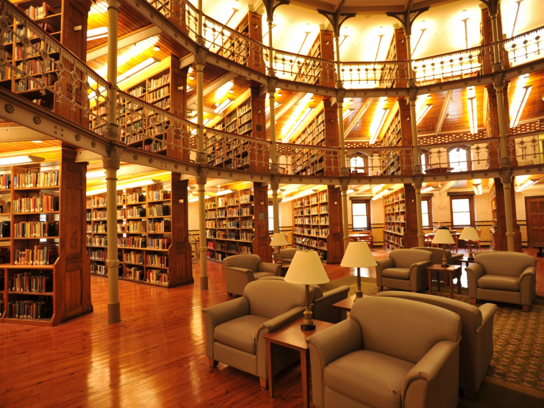 UT Austin McCombs MBA Acceptance Rates | Leland