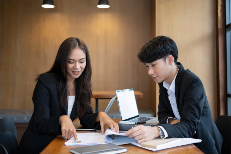 10 Finance Internships for Freshmen in College (2025) | Leland