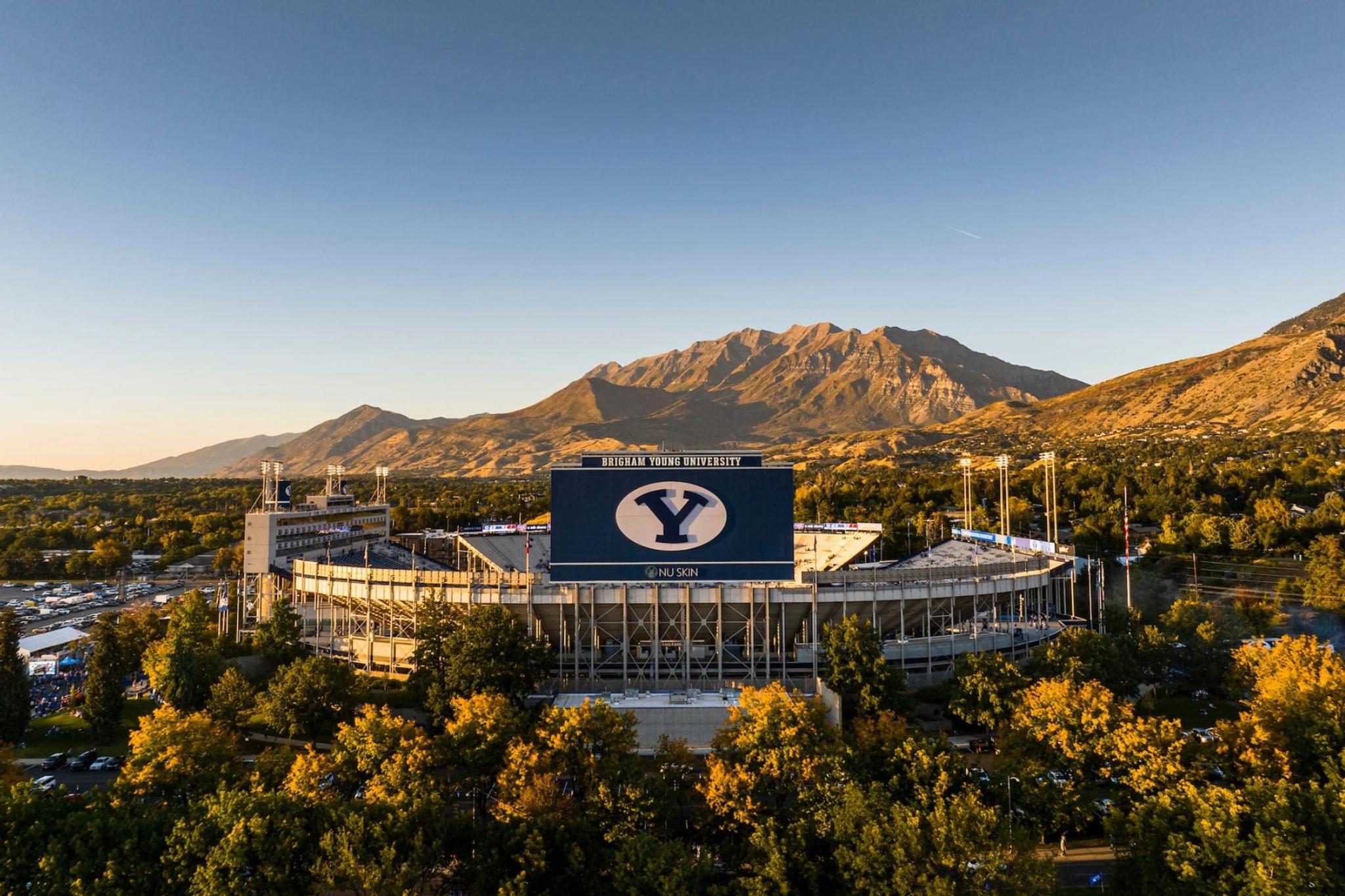 BYU Application Essay Prompts (2025) | Leland