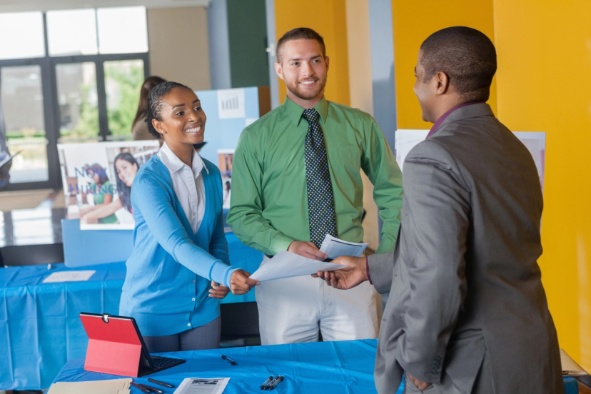 Fellowship vs Internship: What's the Difference & How to Land One | Leland