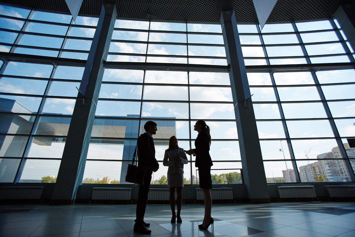 McKinsey Sophomore Summer Business Analyst Program: Deadlines & What to Know (2025) | Leland