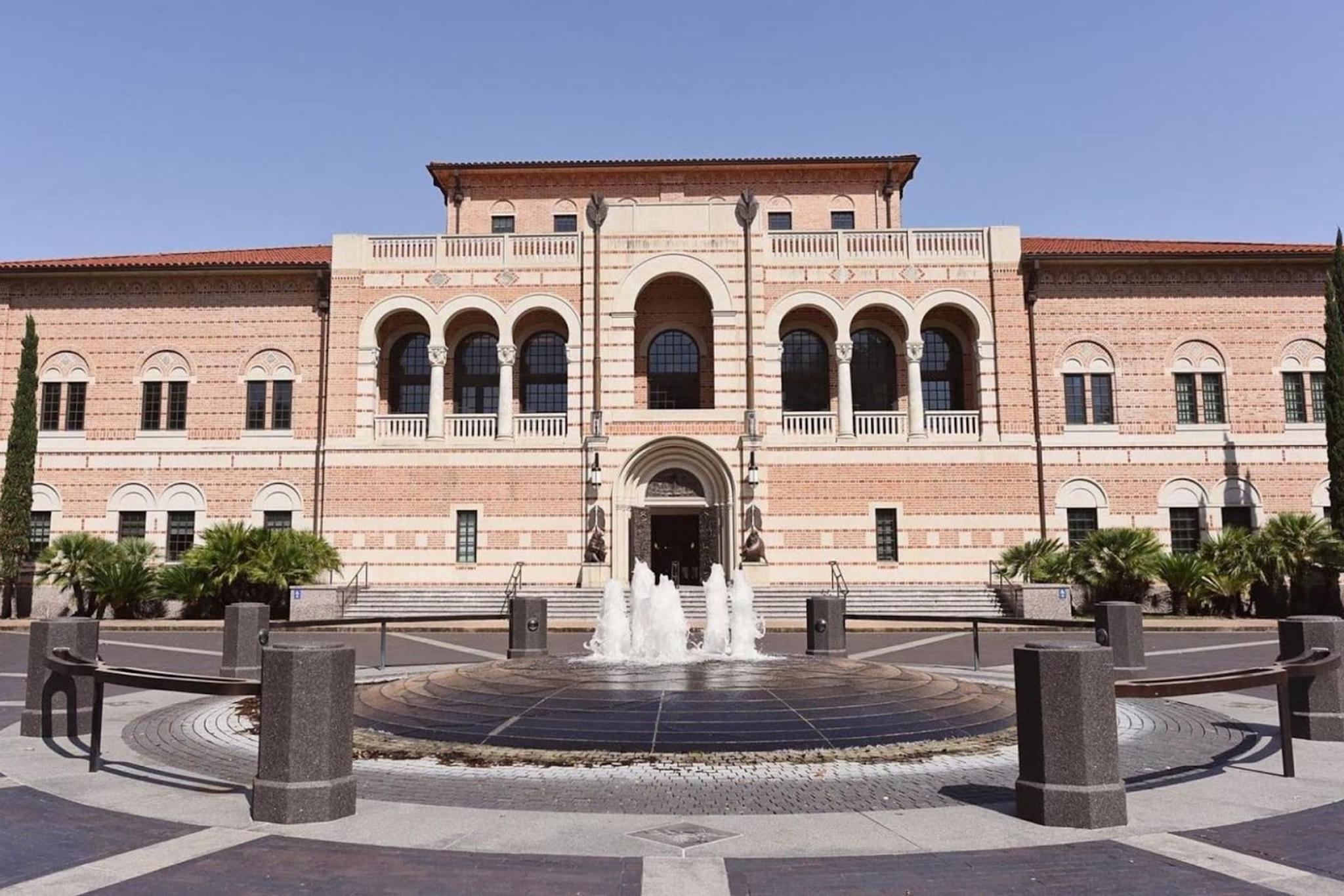 Rice Jones MBA: Acceptance Rate, Deadlines, Cost, Requirements ...