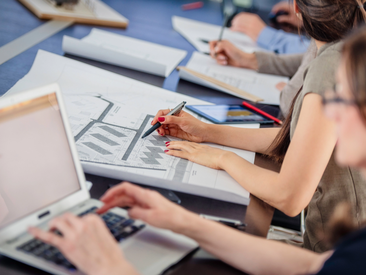 Best Investment Banks to Work For in 2025: Rankings, Culture, and ...