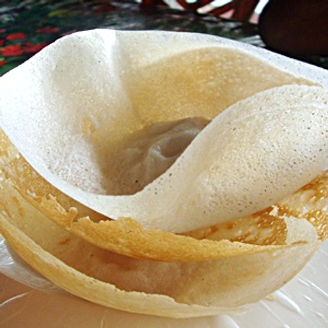 Top 5 Food to Eat in Sri Lanka | Taste Trekkers