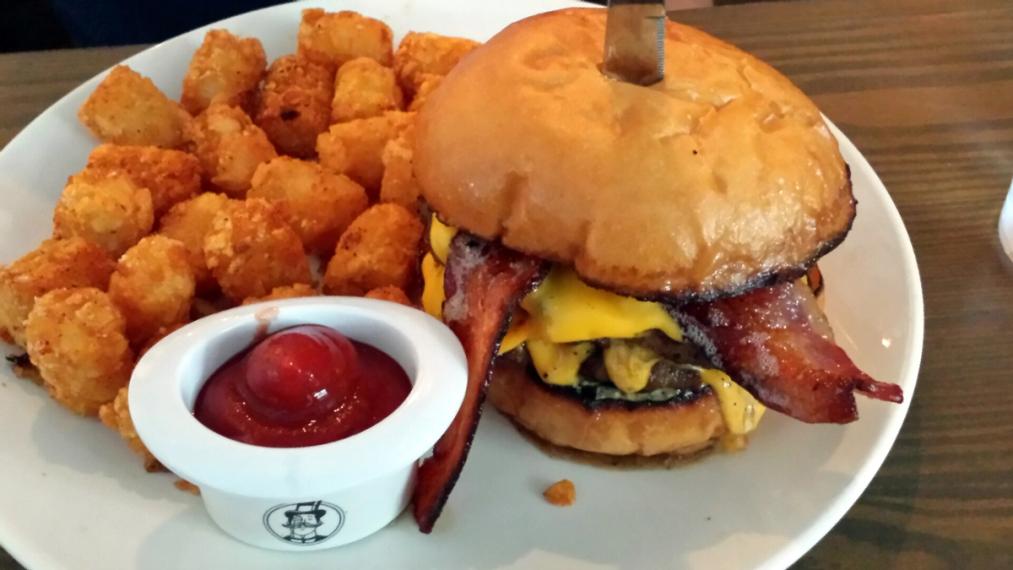 The Top 5 Burgers in Atlanta | Taste Trekkers