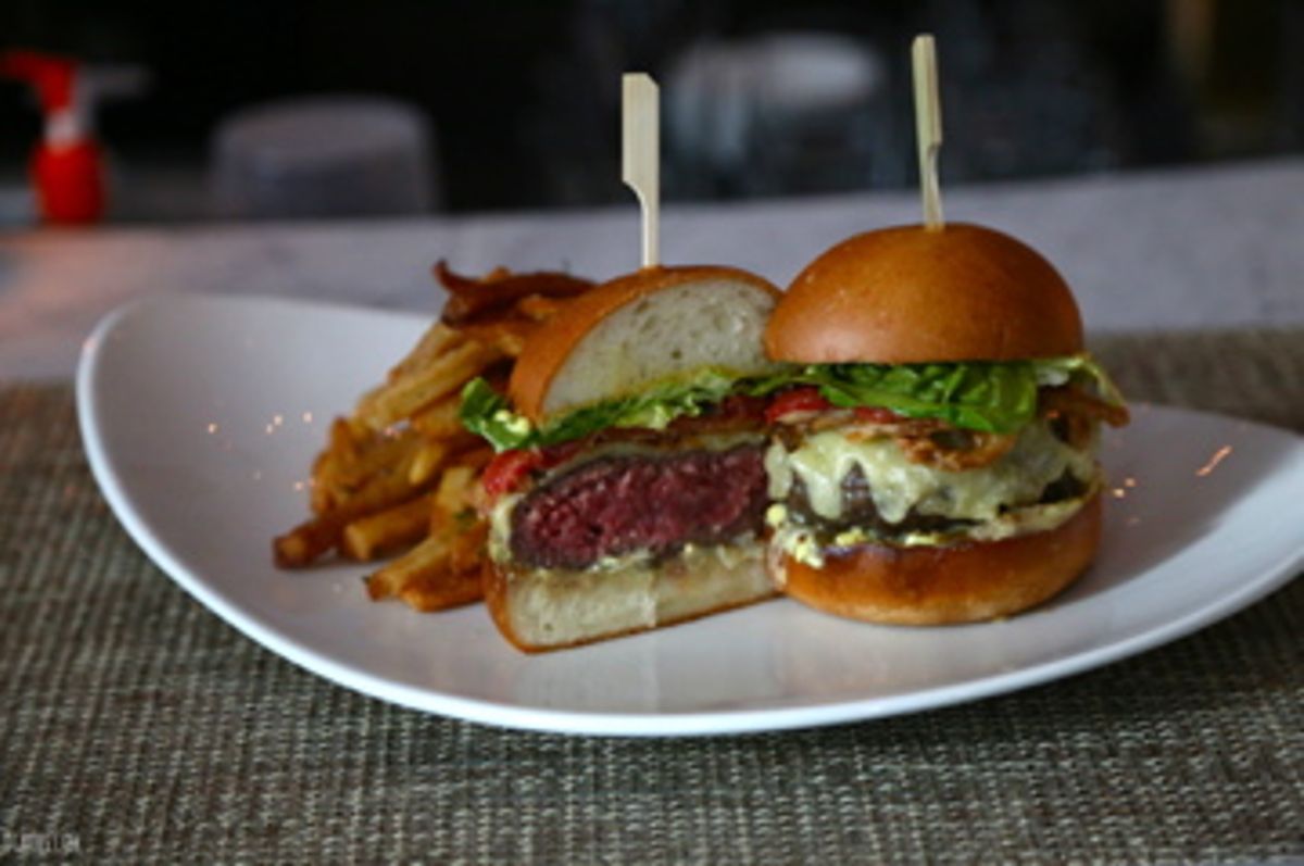 The Top 5 Burgers in Boston | Taste Trekkers