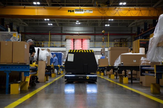 Level up your material handling with autonomous mobile robots | OTTO by ...