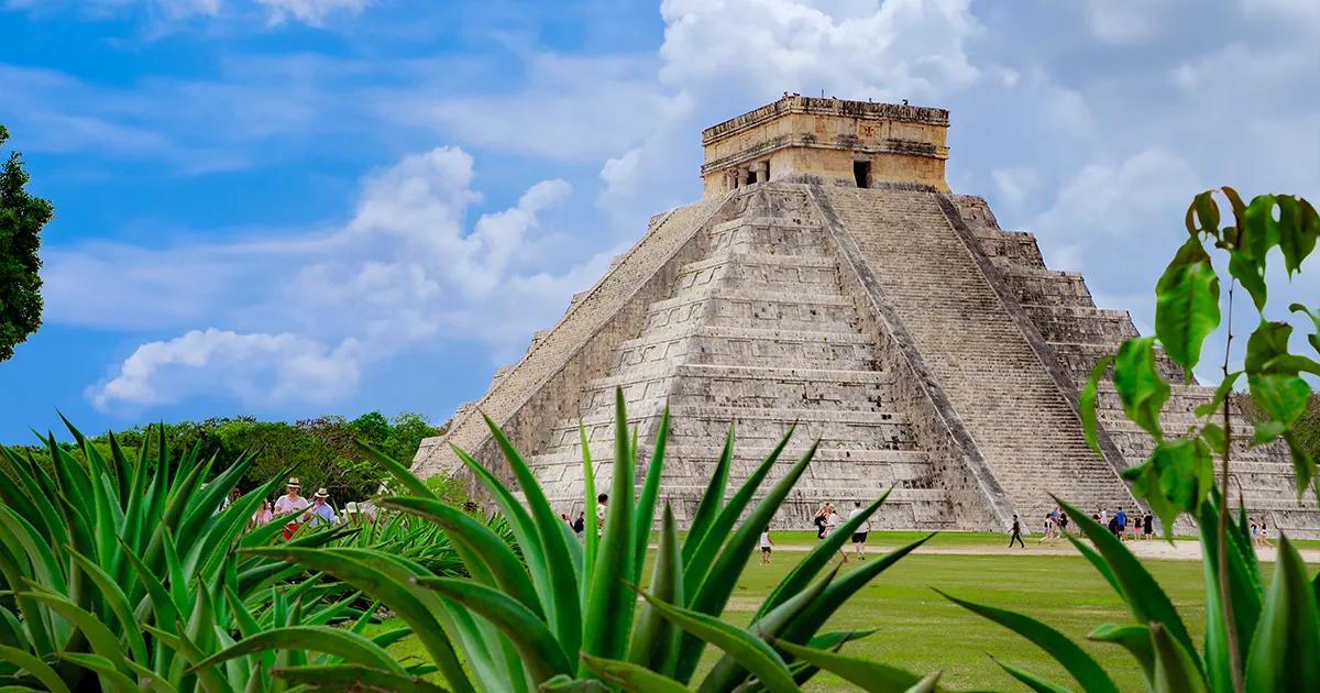 Chichen Itza Tour: Discover the Mayan Pyramids - Cancun Adventures®