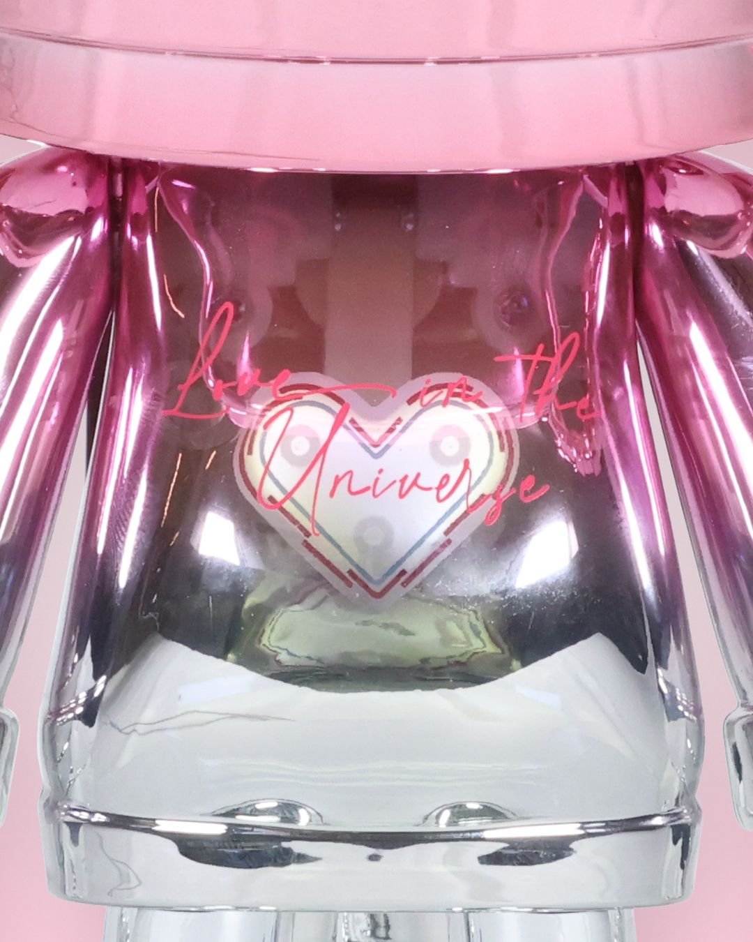 ROBBi Love In The Universe - 400% | Mighty Jaxx