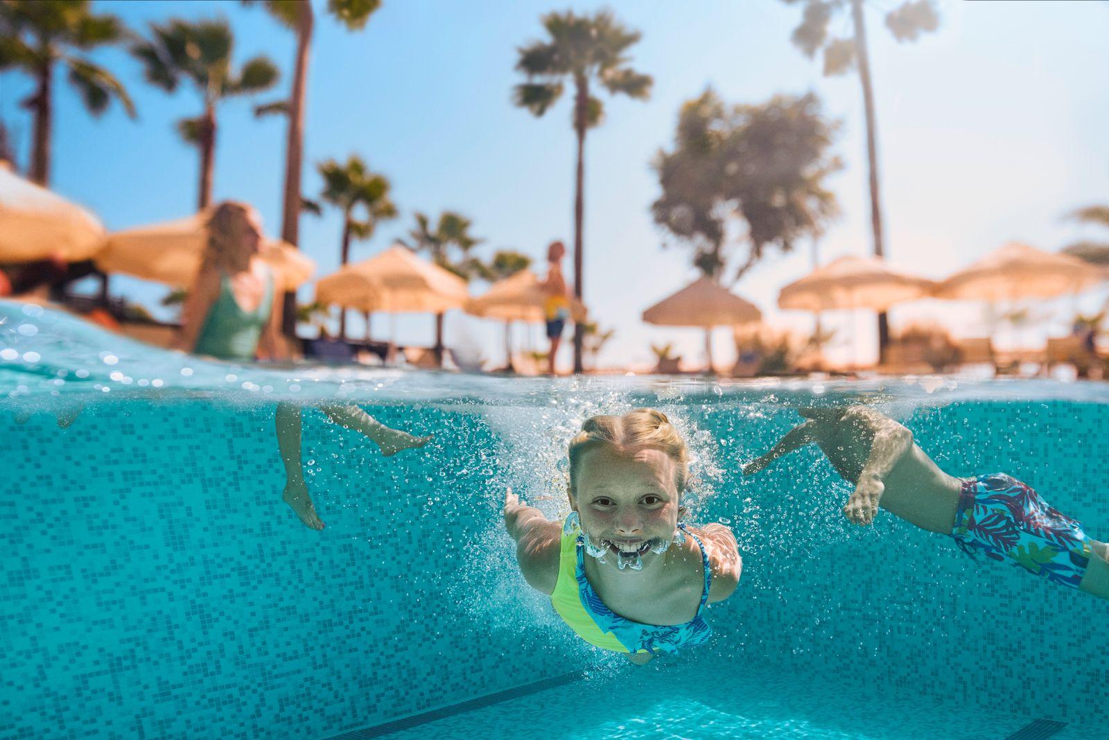 Wie Urlaub – nur geiler: TUI MAGIC LIFE startet neue Kampagne | TUI ...