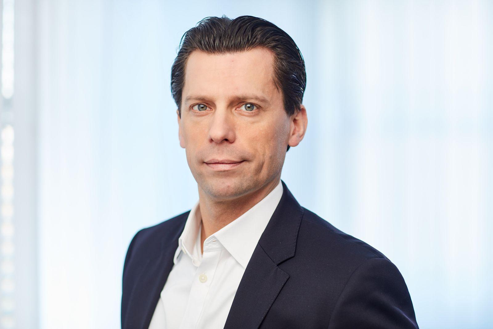 Sebastian Ebel to become CEO of TUI - Fritz Joussen hands over at the ...