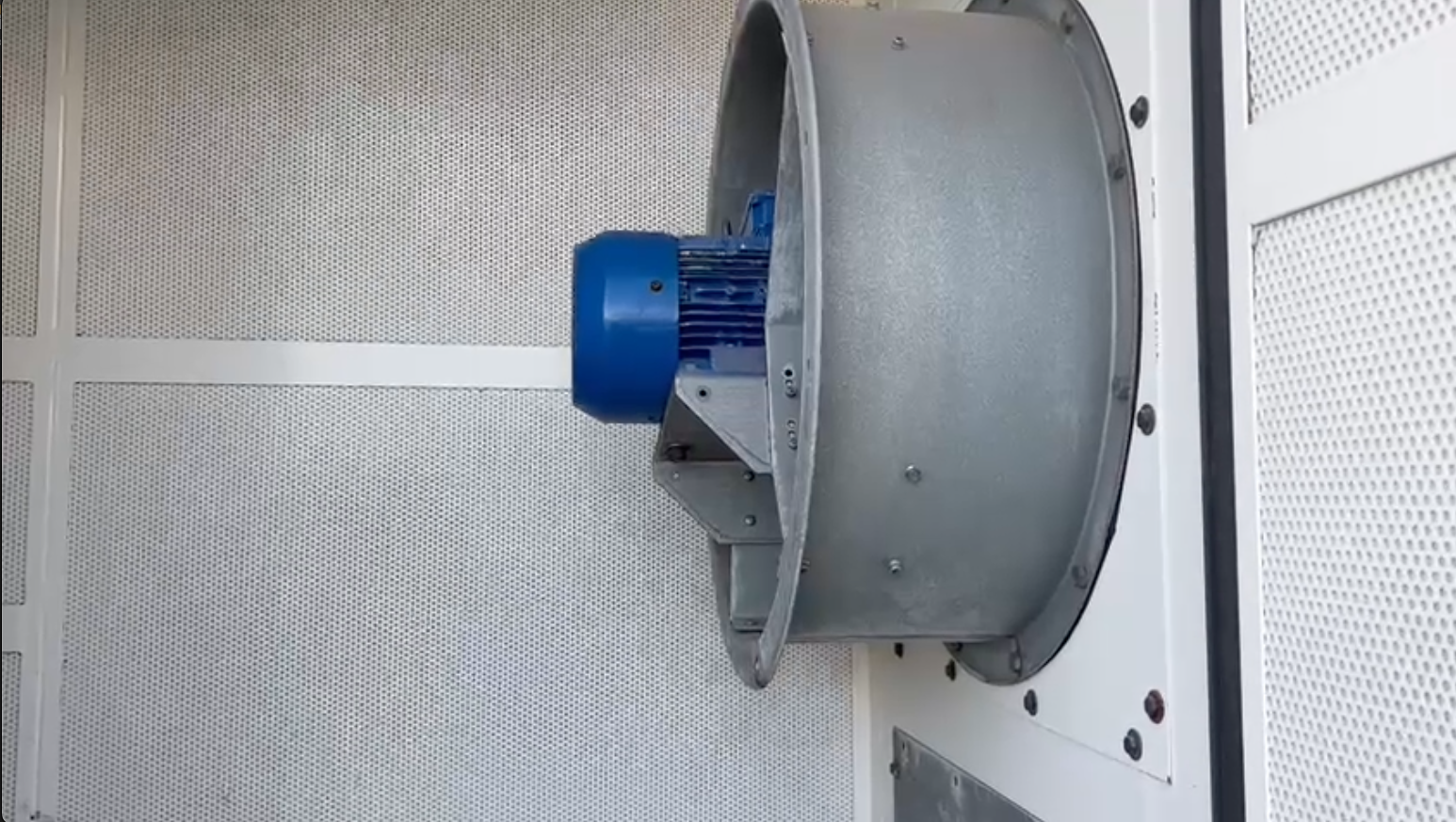 MAN E2842 12 Cylinders Container - Gas Engine Exchange