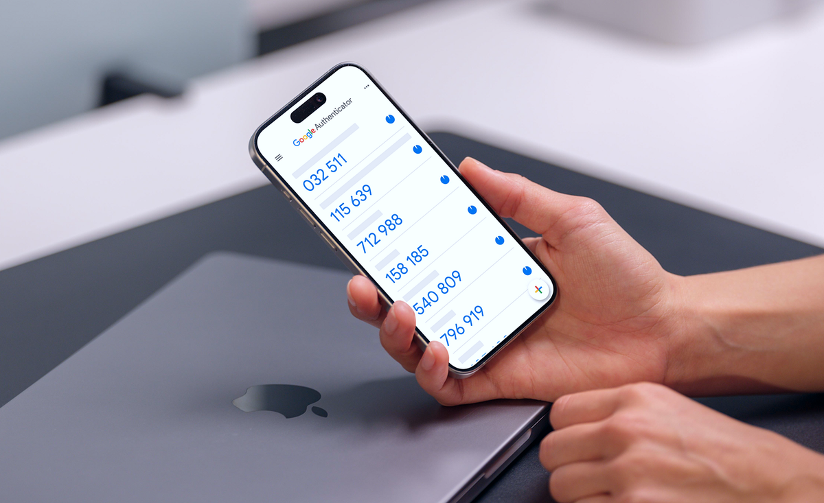 CNT AG - Smartphone App for CNT Call Manager