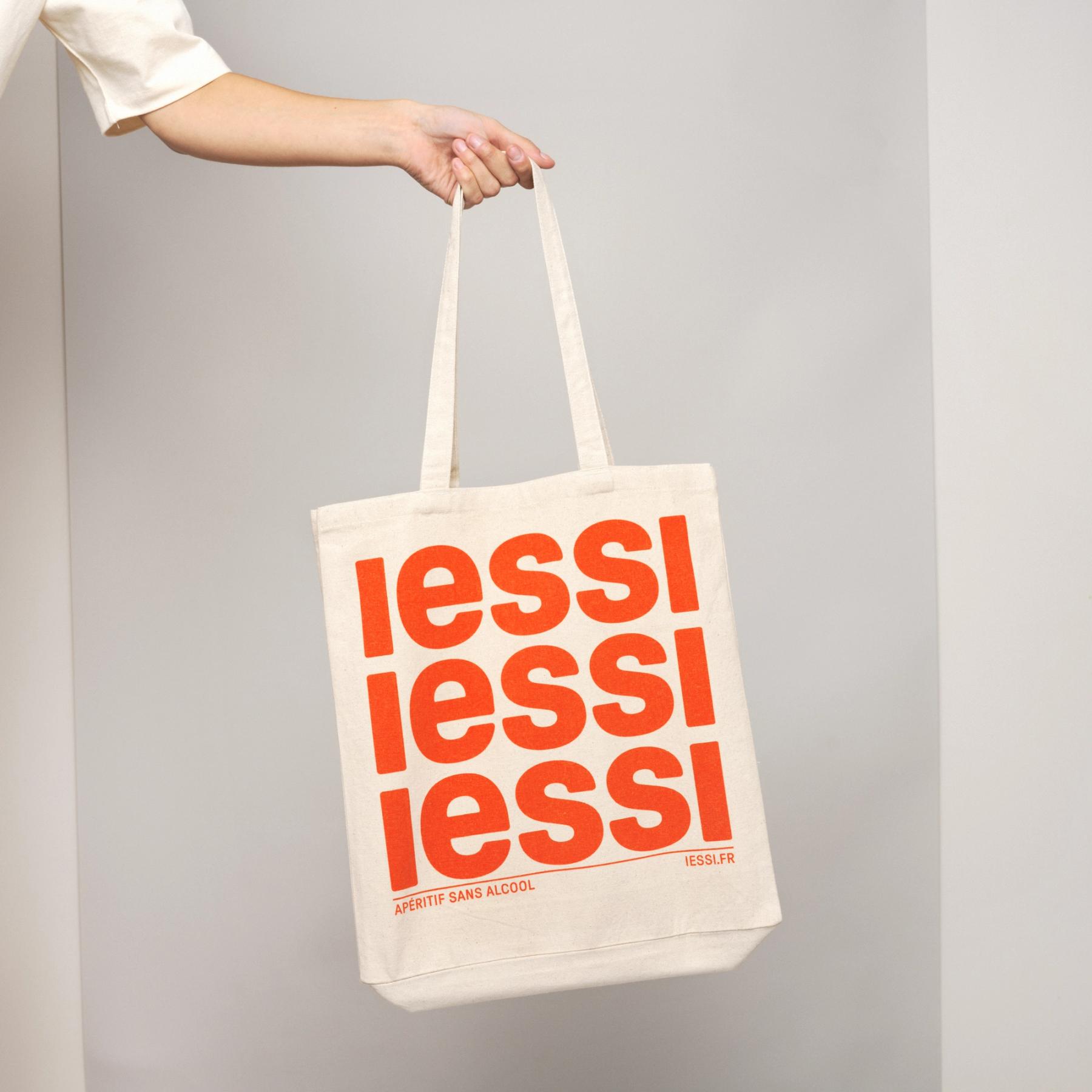 iessi Tote bag