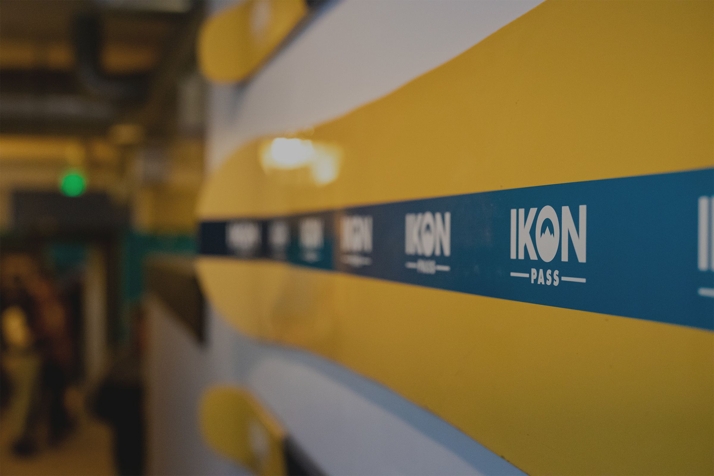 Multi-Resort Unlimited Ski/Snowboard Season Pass | Ikon Pass