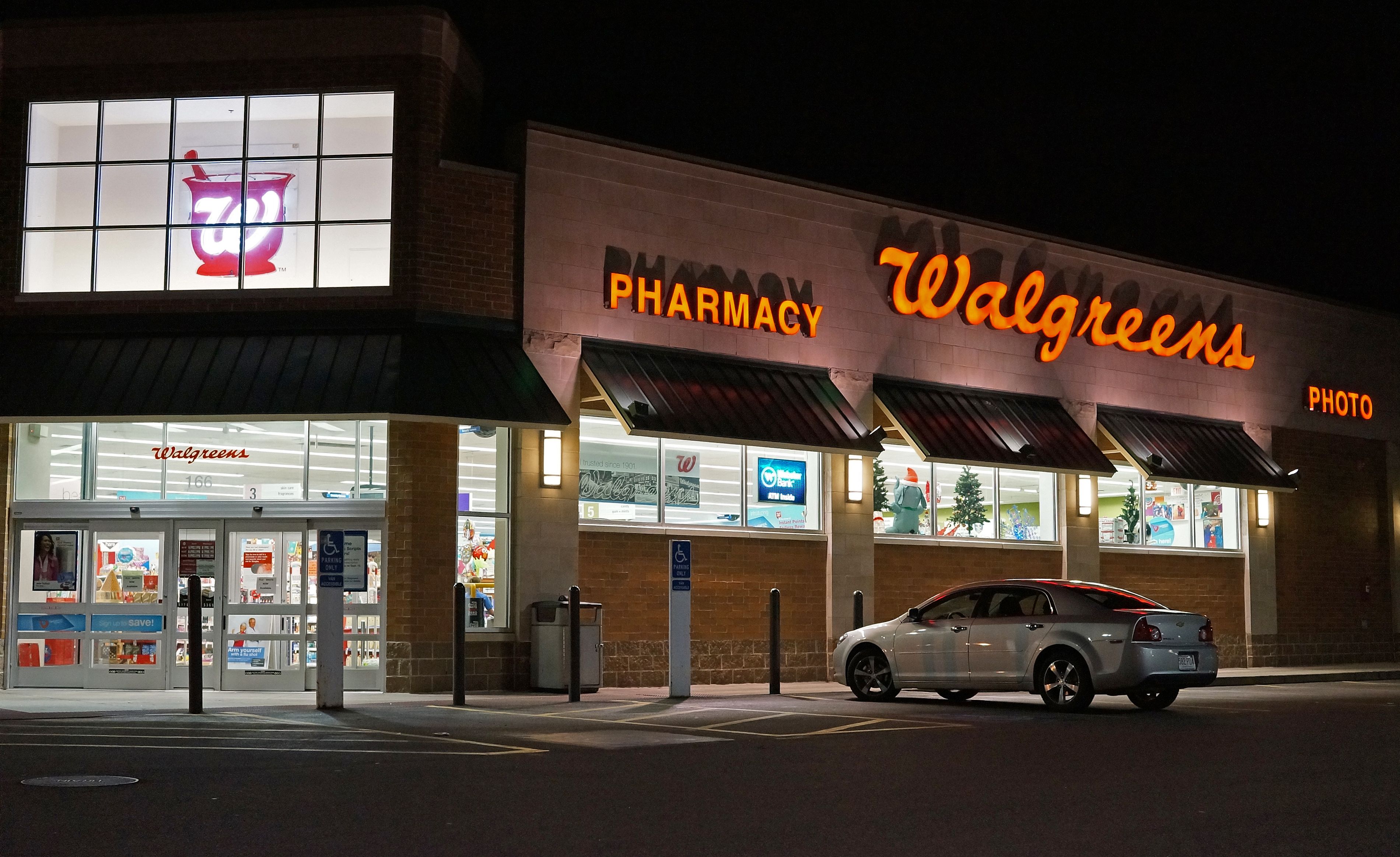 Walgreens taps Tim Wentworth as its next CEO