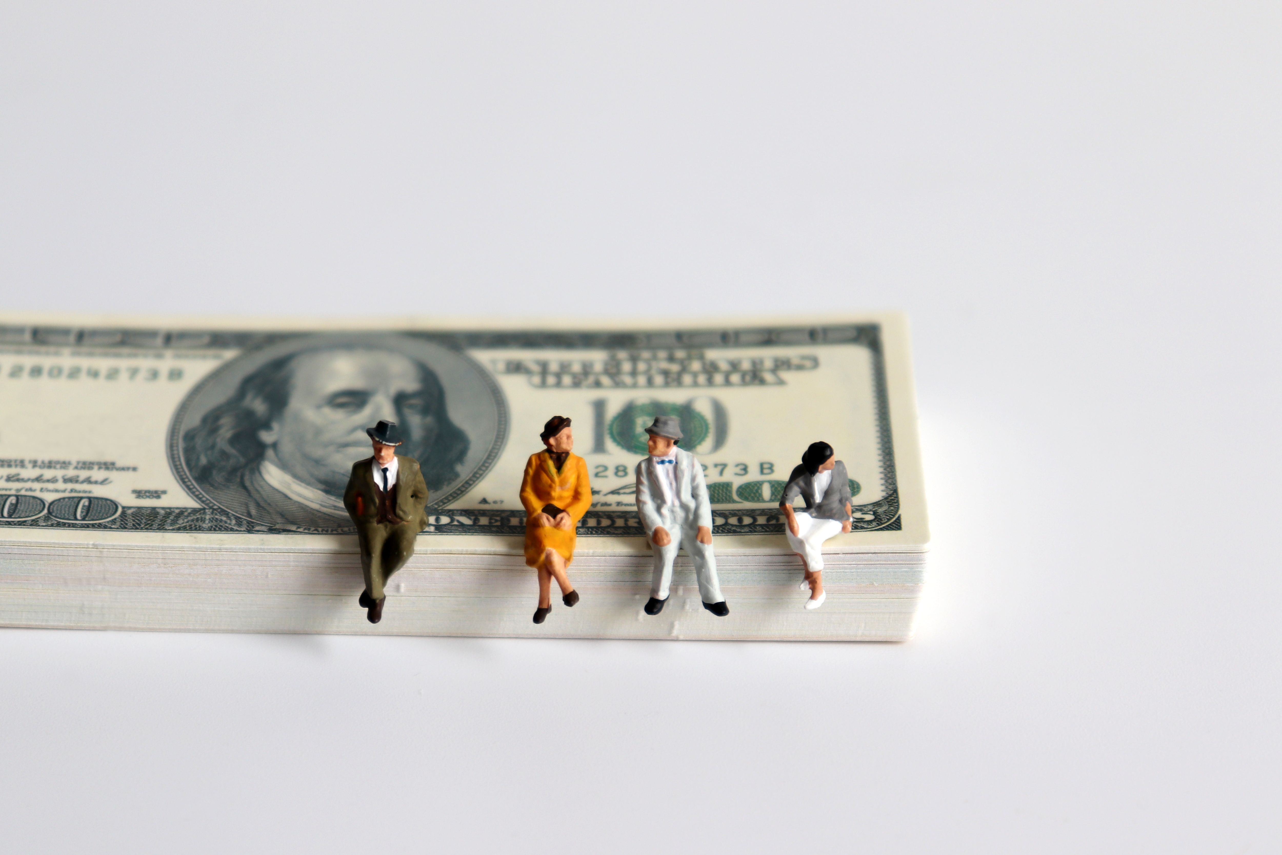 How pay equity factors into HR’s 2025 compensation strategies