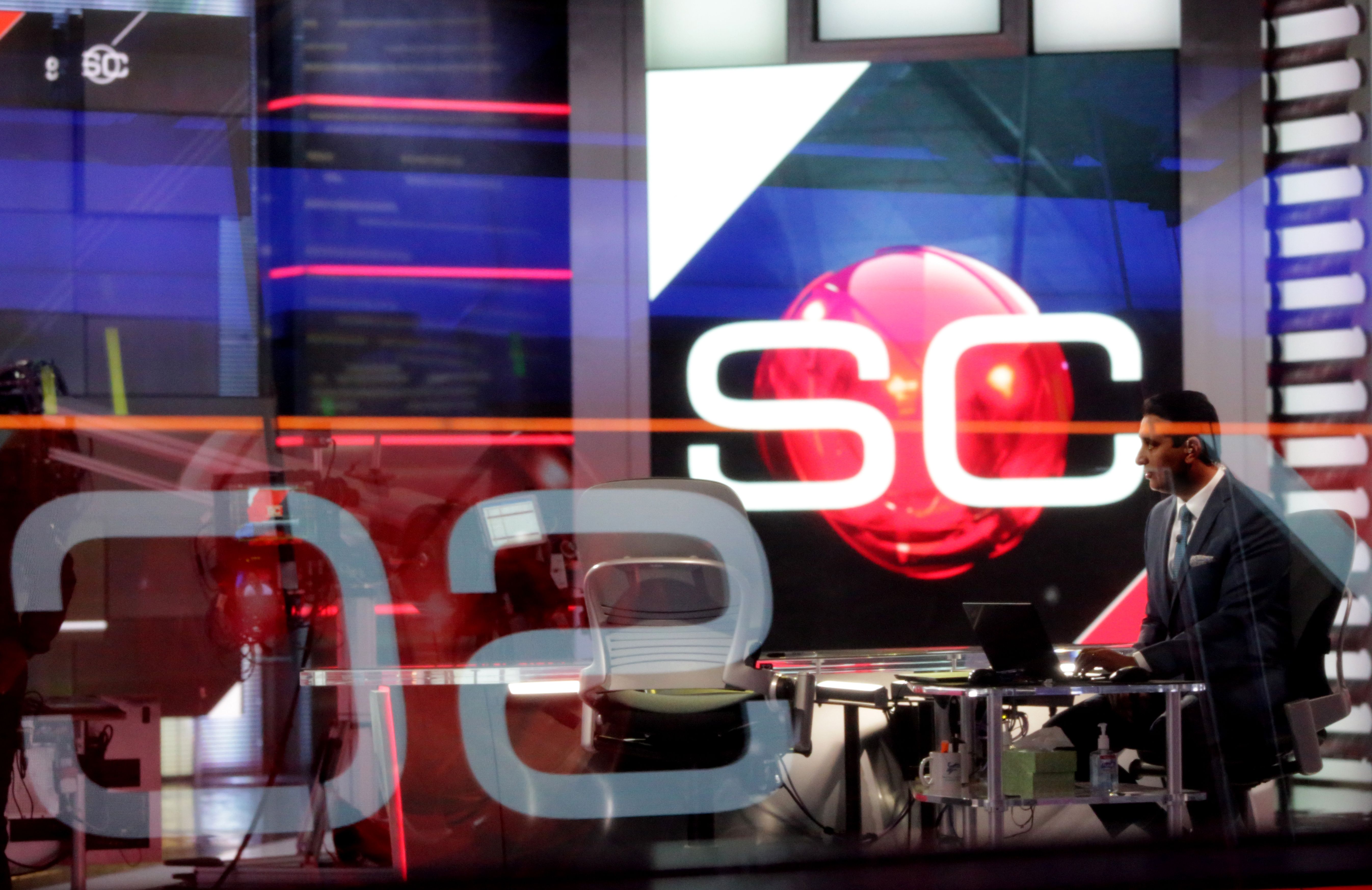 ESPN Lays Off 300 After Taking a Pandemic Licking