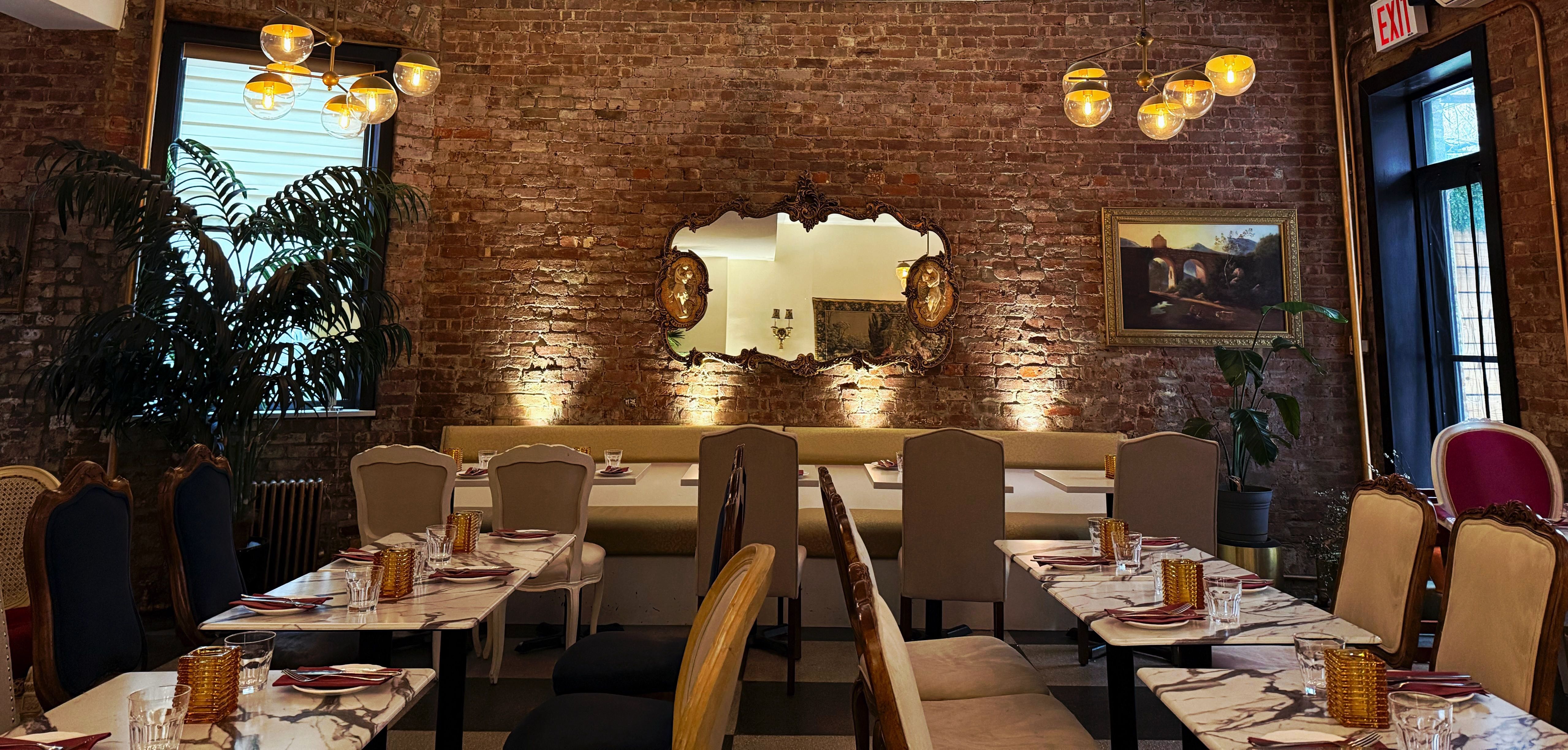 NYC restaurant Delice & Sarrasin struggles to stay afloat