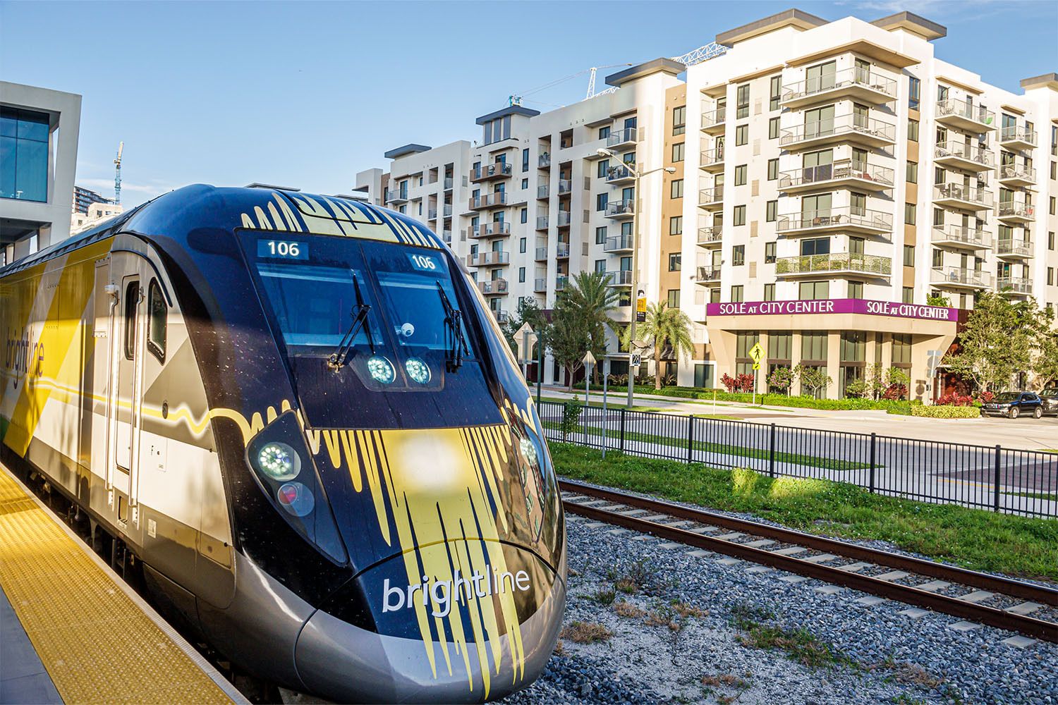New high-speed rail line opened in Florida