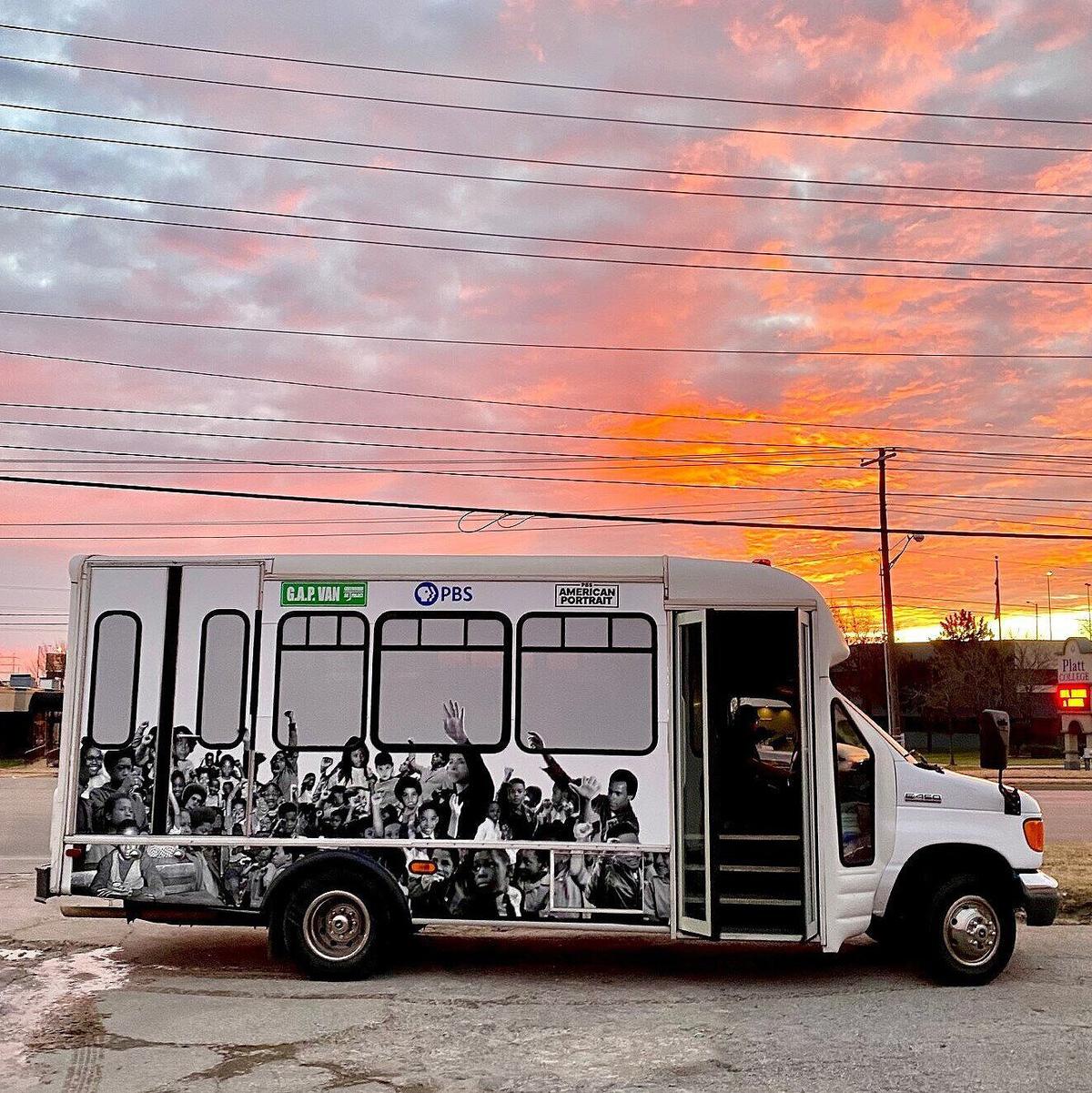 Rick Lowe Official Website