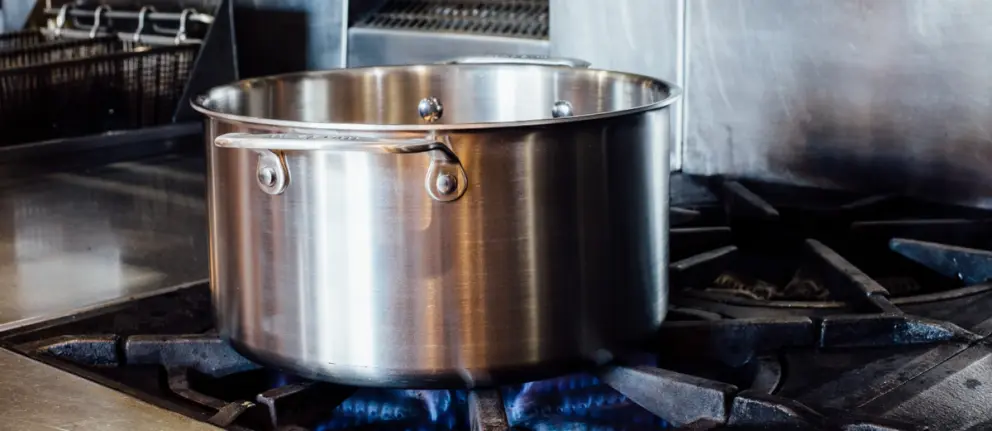 How to Choose the Right Size Stock Pot | Made In