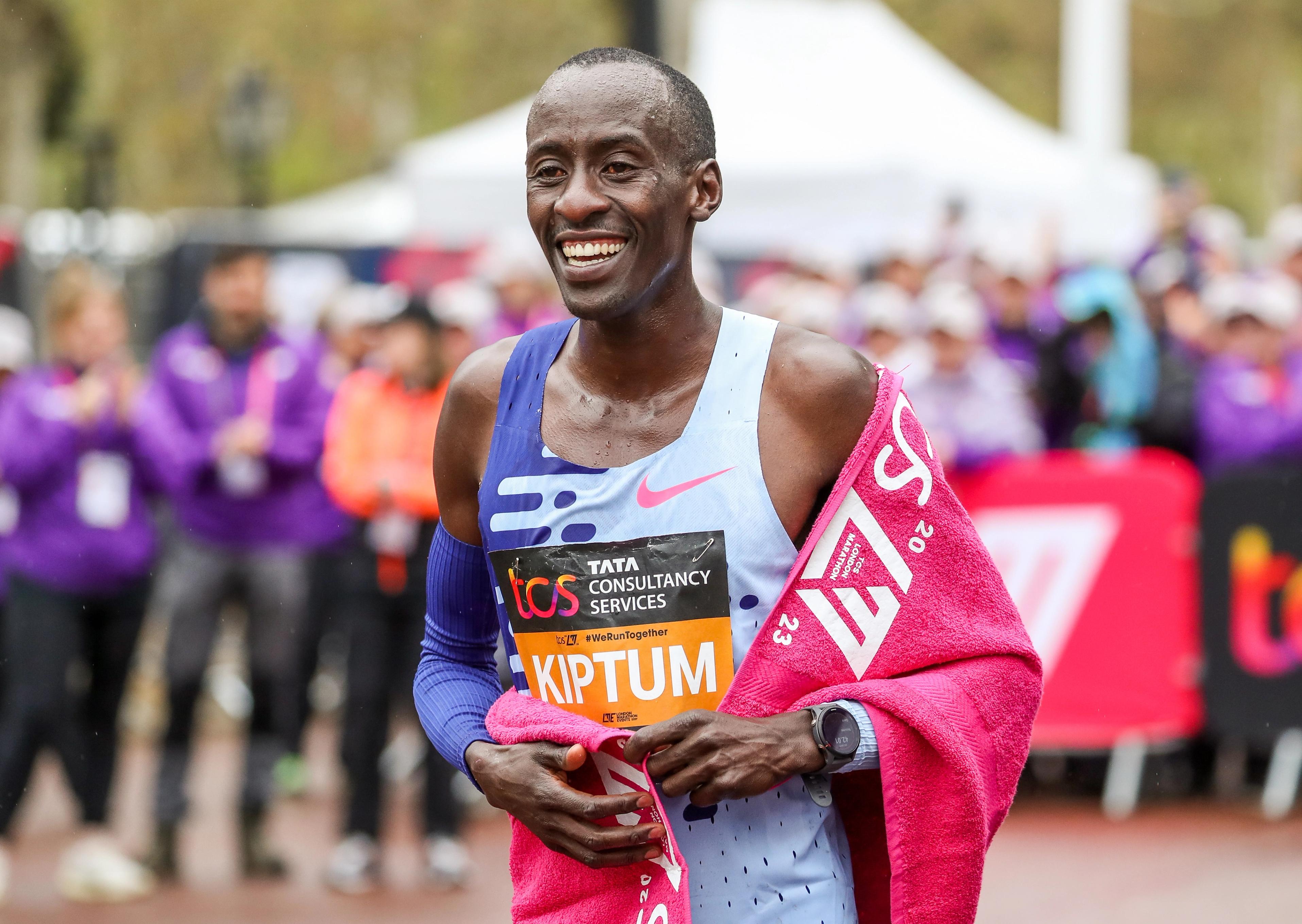 2023 Chicago Marathon Preview: Sisson vs. Bates; Kiptum Chases The WR ...