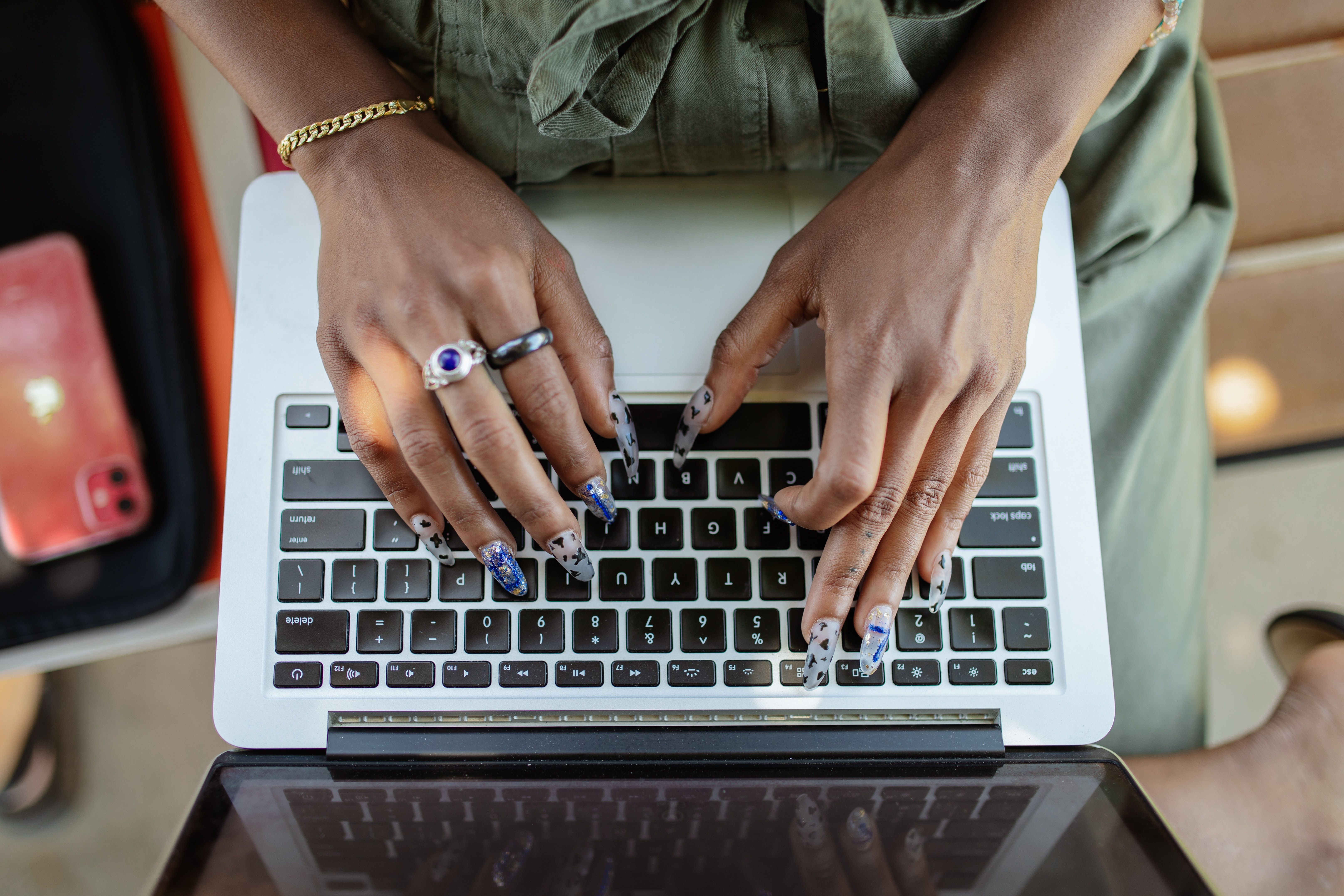 How to Type With Long Nails: Keeping The Accuracy and Speed