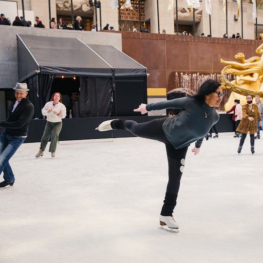 How to Spend the Perfect December Day at Rockefeller Center
