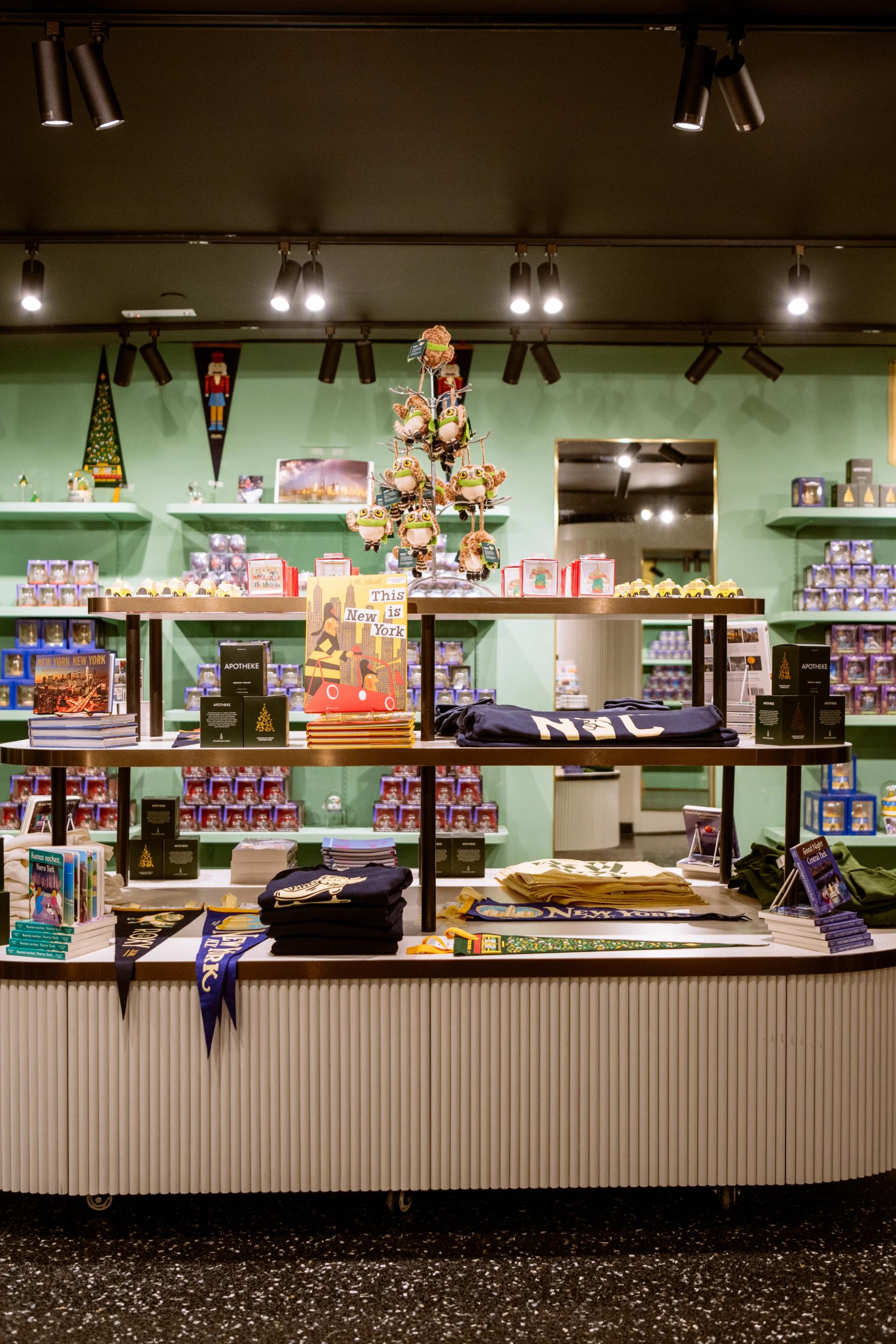 Where to Shop at Rockefeller Center