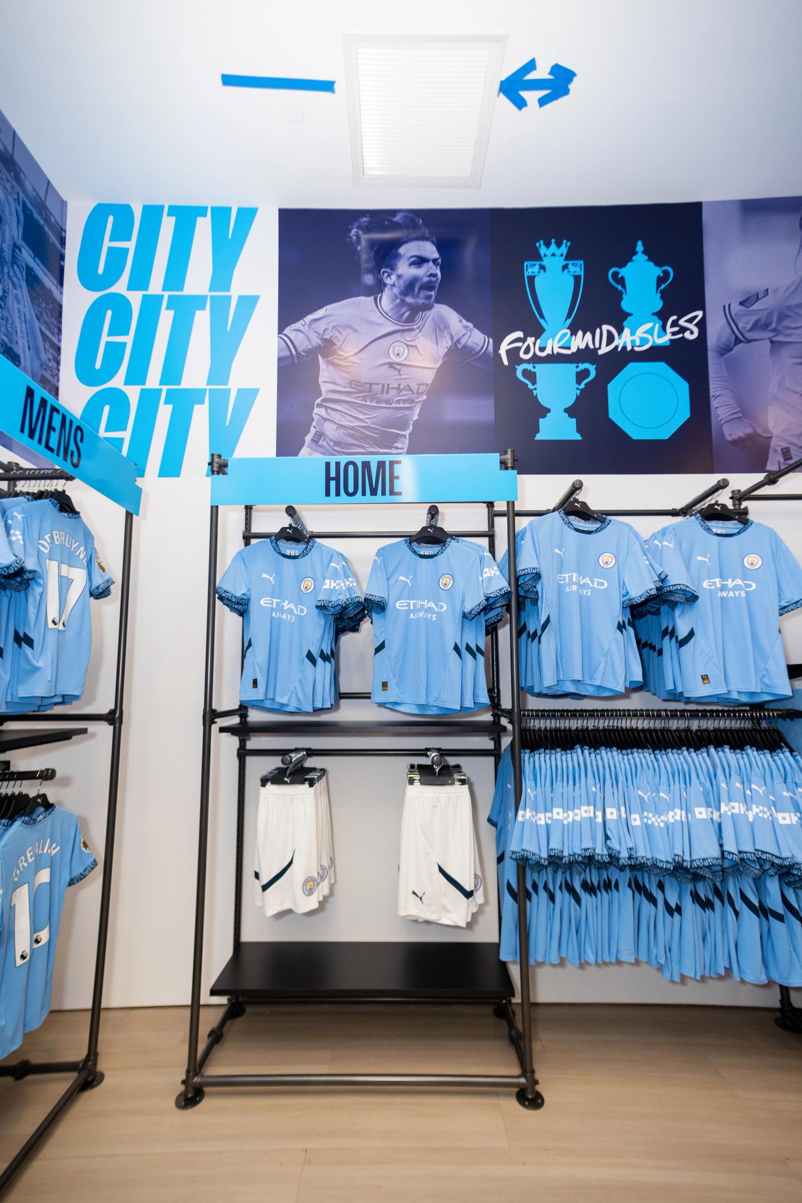 Visit Manchester City's Pop-up shop at Rock Center
