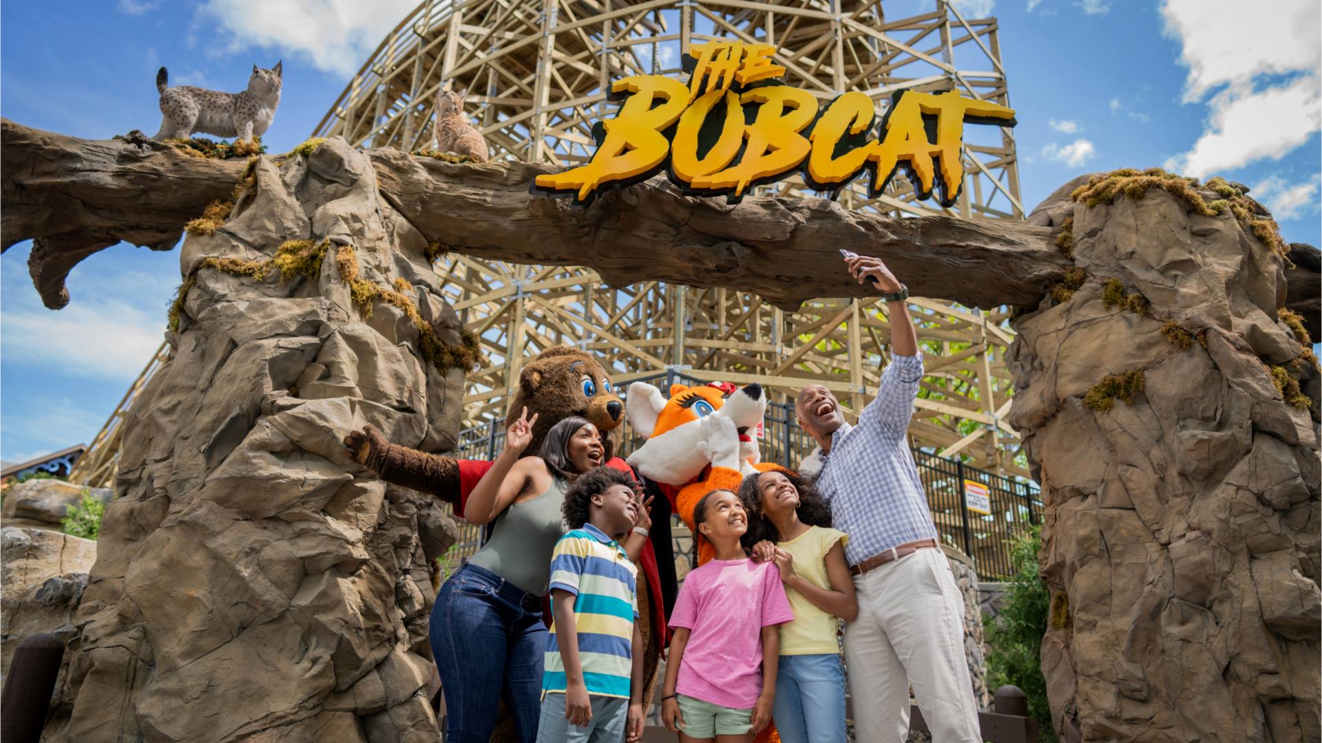 Thrill Rides & Lodge | Amusement Park | Six Flags Great Escape | Six ...