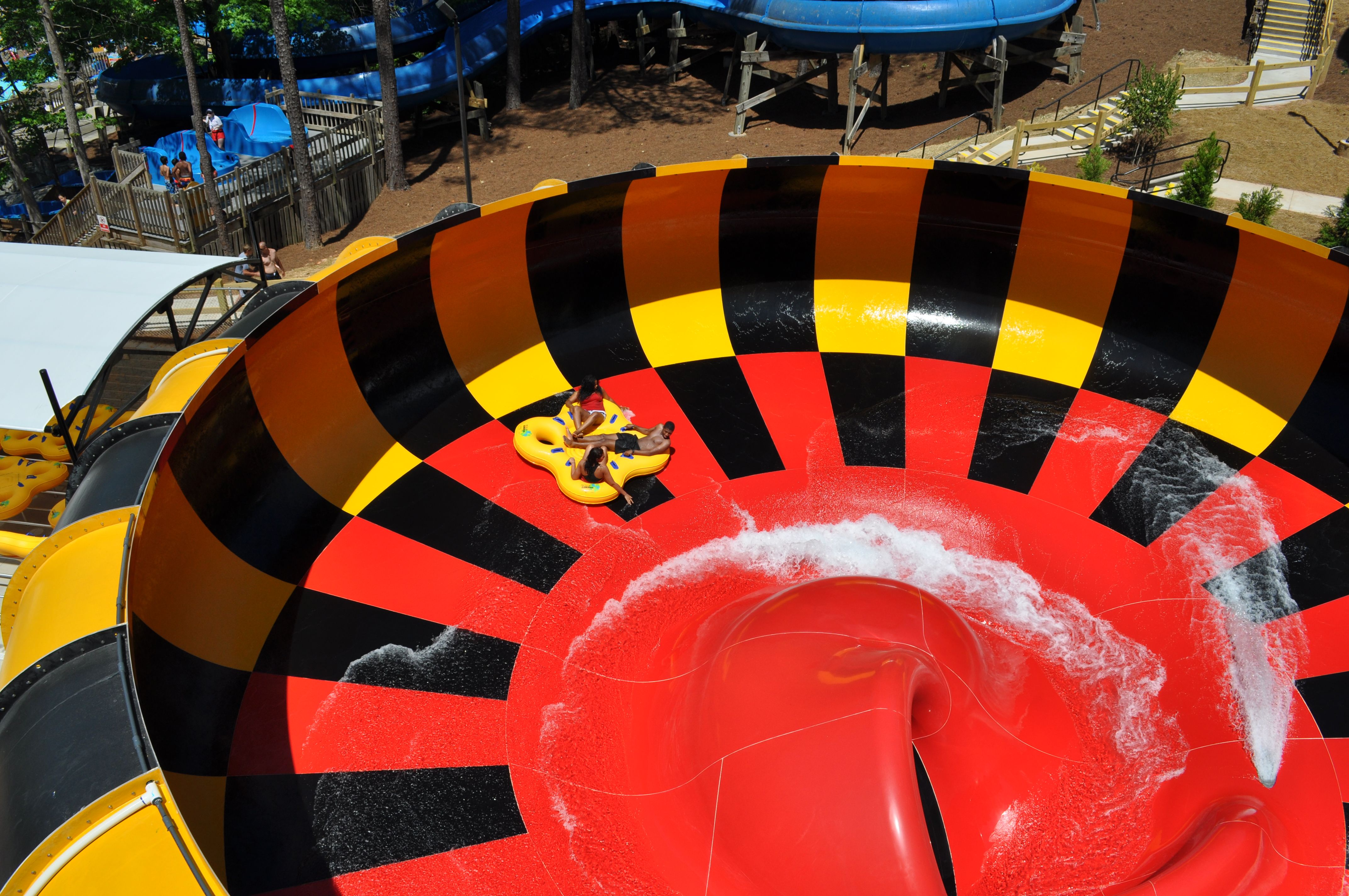 Thrill Rides & Family Rides | Amusement Park | Six Flags White Water ...