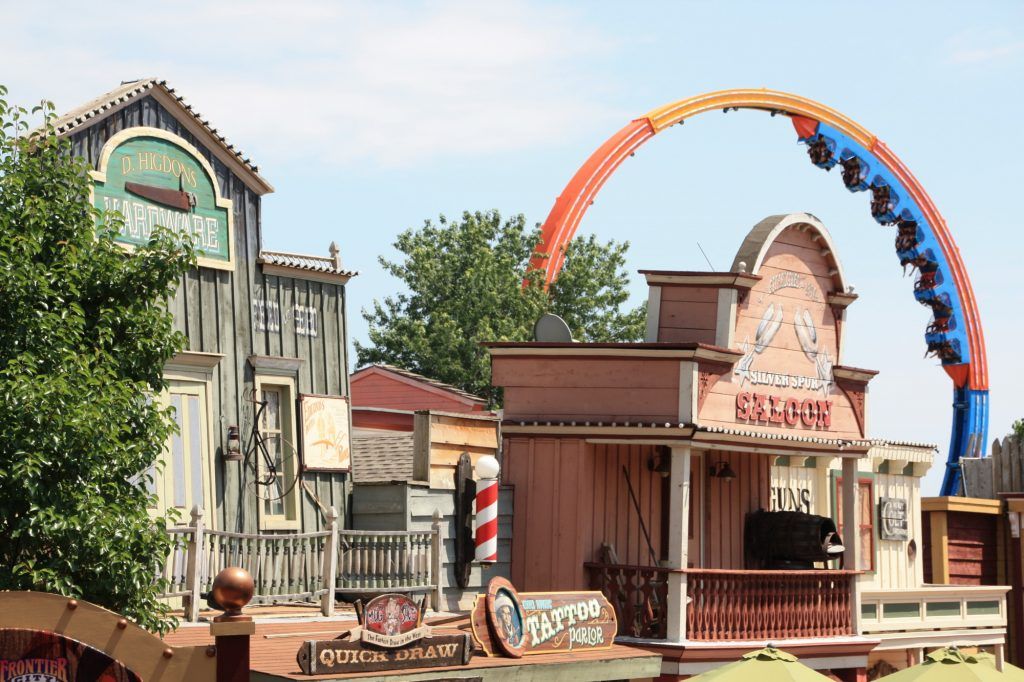 Six Flags Frontier City - Season Passes