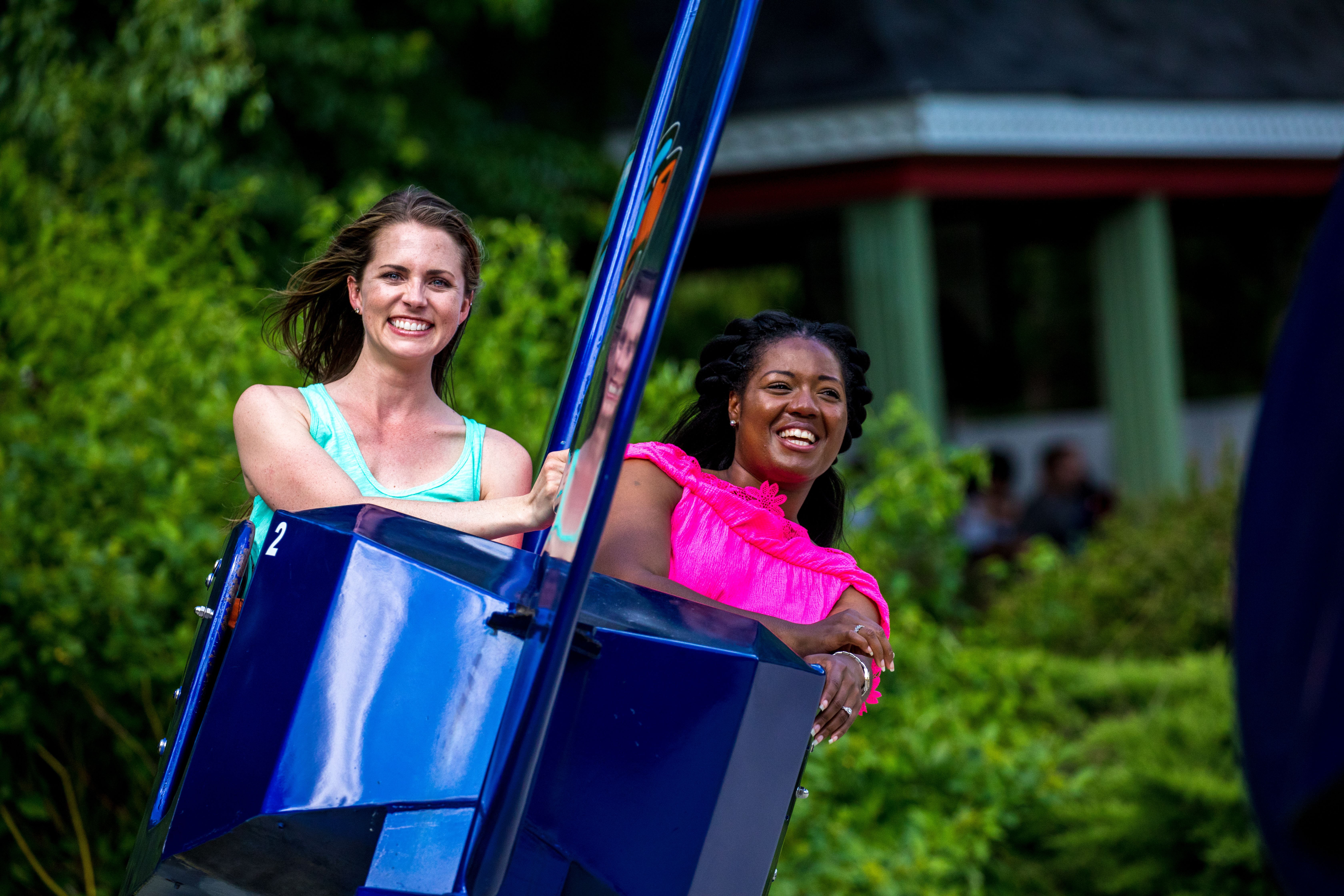 Kings Dominion - Flying Eagles | Ride | Kings Dominion