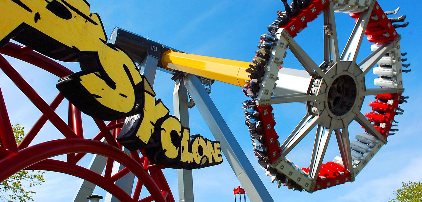 Pendulum Thrill Ride | Psyclone | Canada's Wonderland | Ride | Canada's ...
