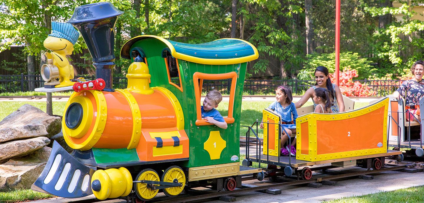 Kiddie Train Ride | Snoopy's Junction | Dorney Park | Ride | Dorney Park