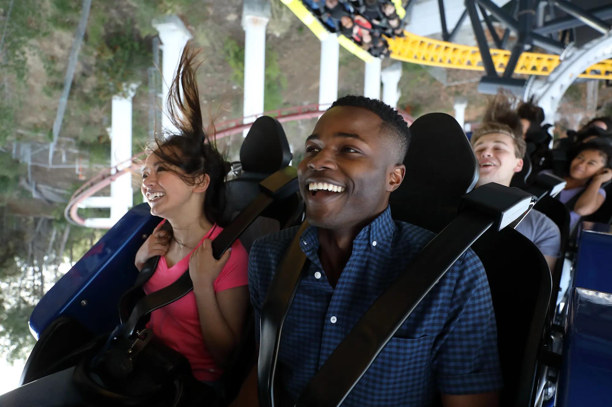 Six Flags Magic Mountain - VIP Tours in 123