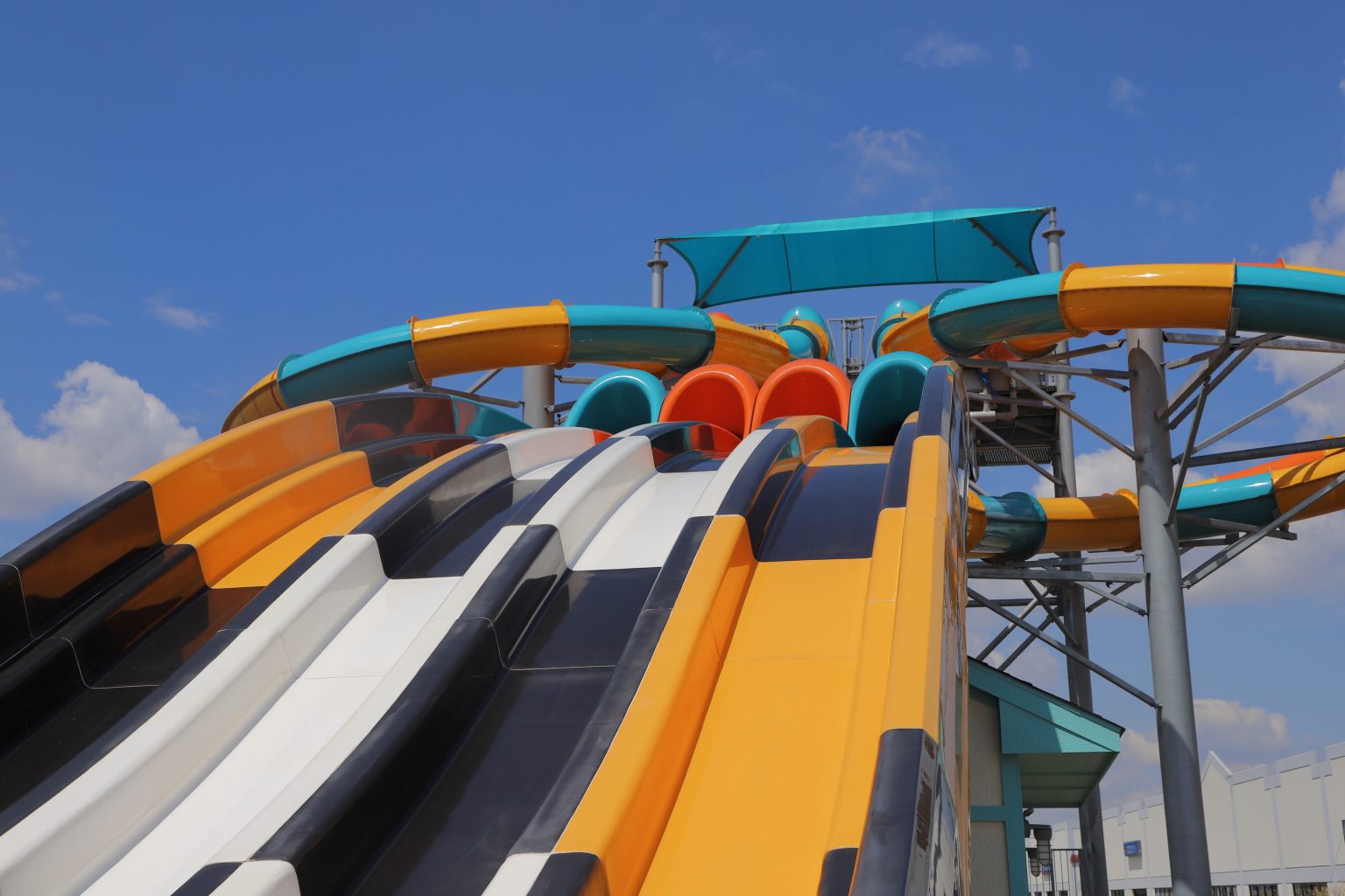 Six Flags Hurricane Harbor OKC | Oklahoma's Most Thrilling Water Park