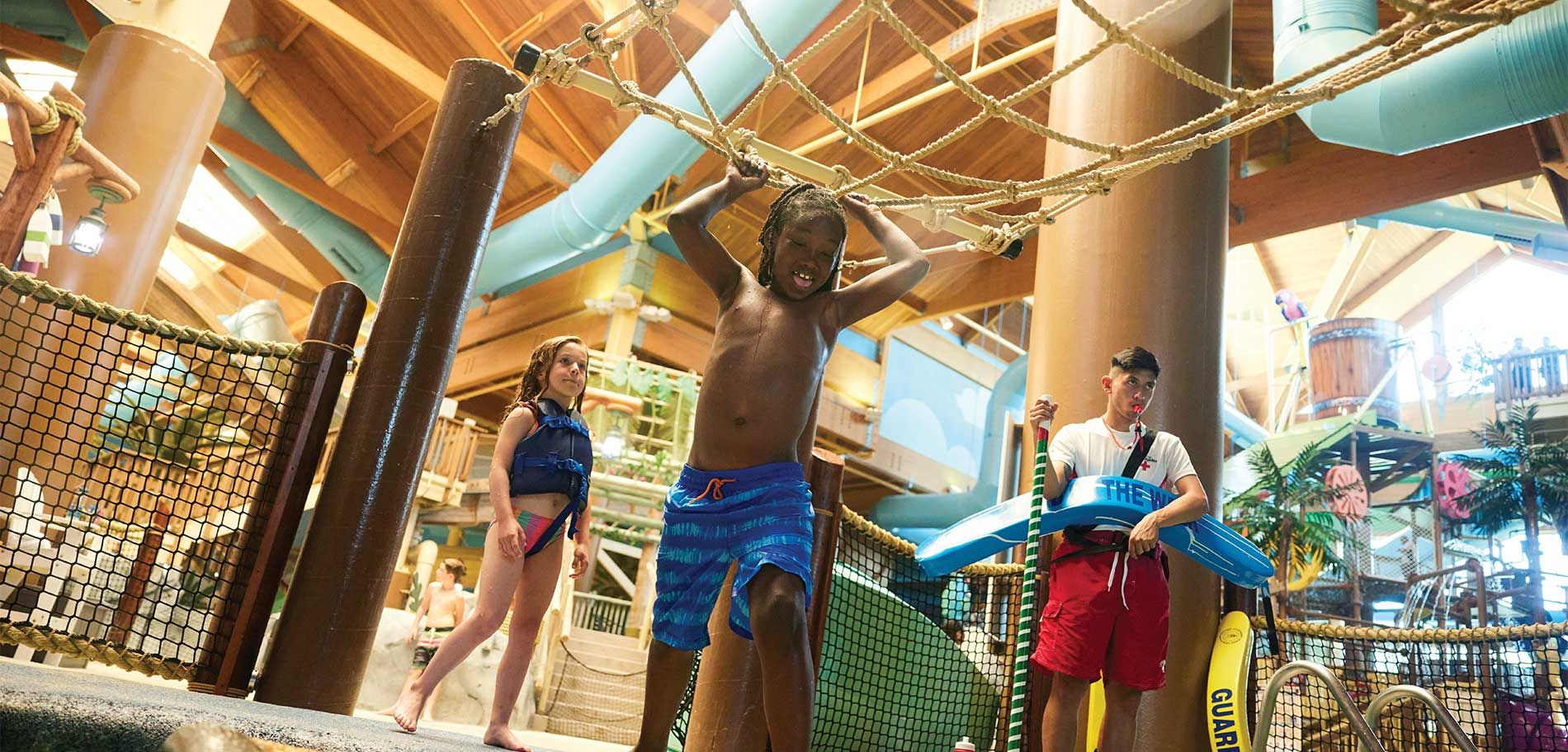 Water Attraction | Sandusky, OH | Castaway Bay Waterpark | Ride ...