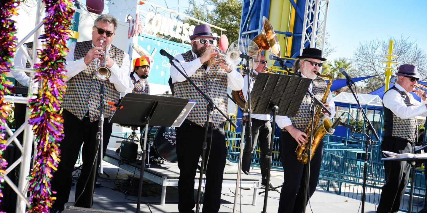 Six Flags Fiesta Texas - King William Brass Band | Show | Six Flags ...