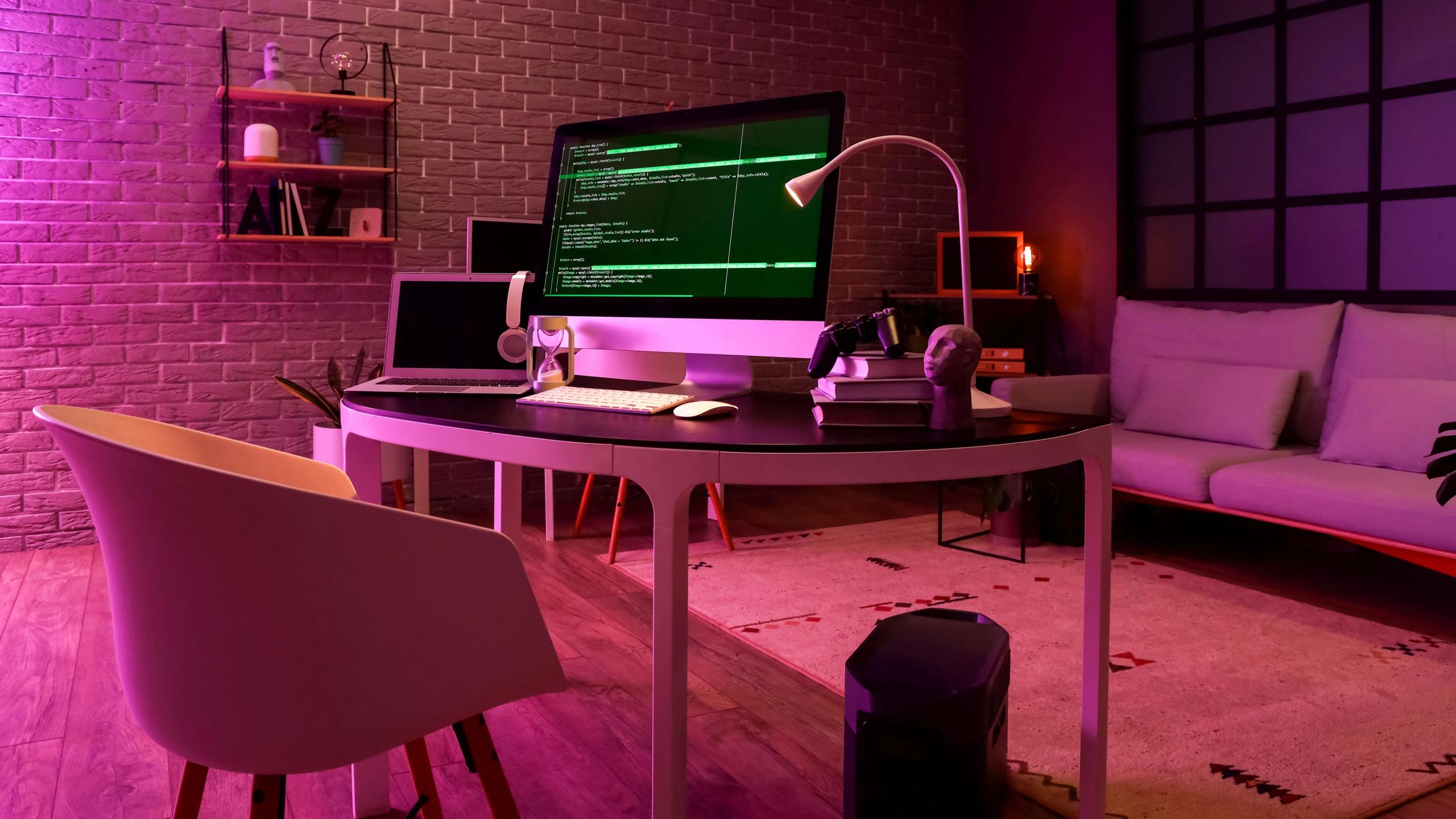 Revelio Labs - The entire workforce revealed